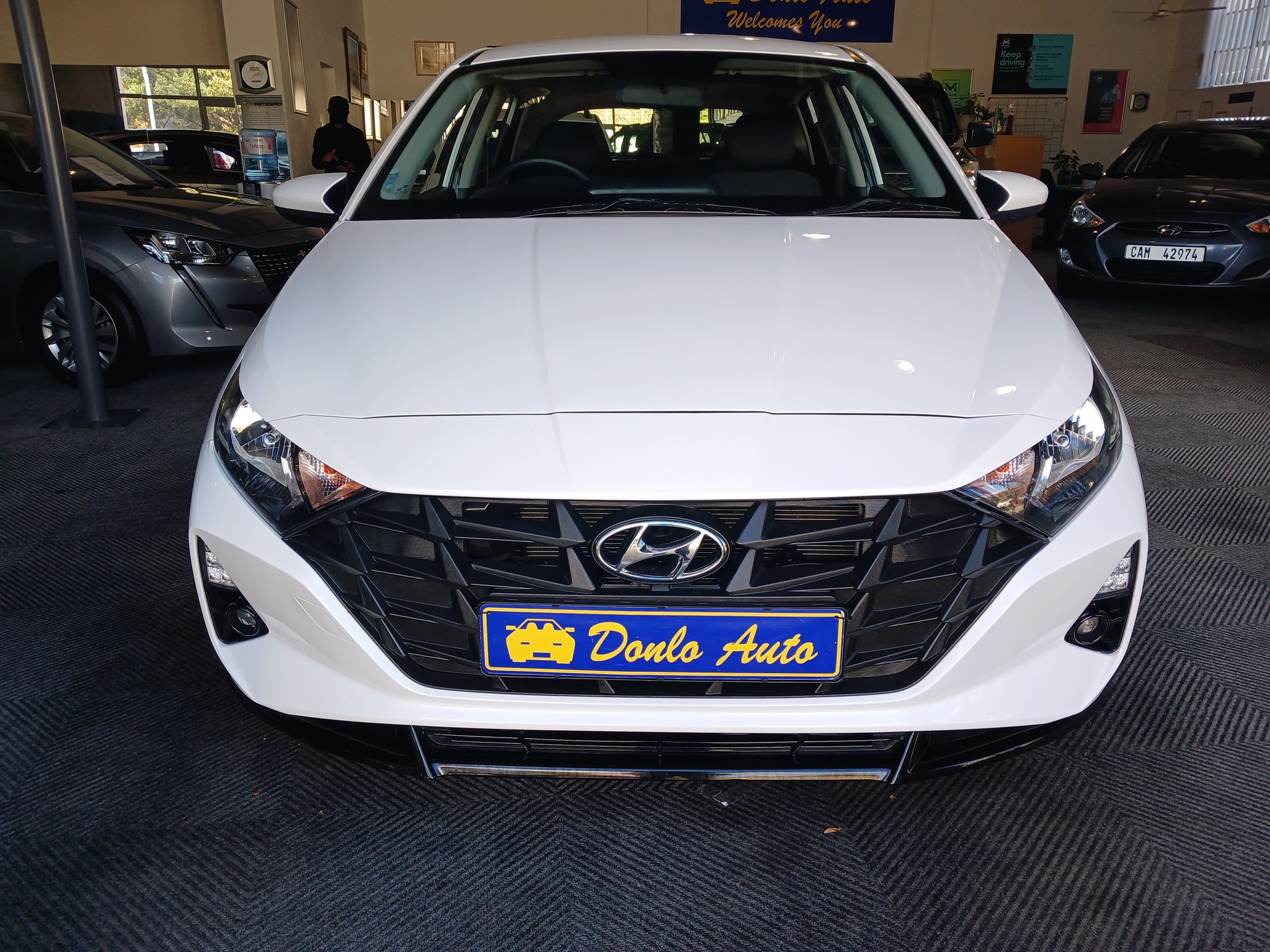2023 Hyundai i20 1.2 Motion II Q2FyTGlzdGluZzo1NDA4MzA R249000 | Avo Auto