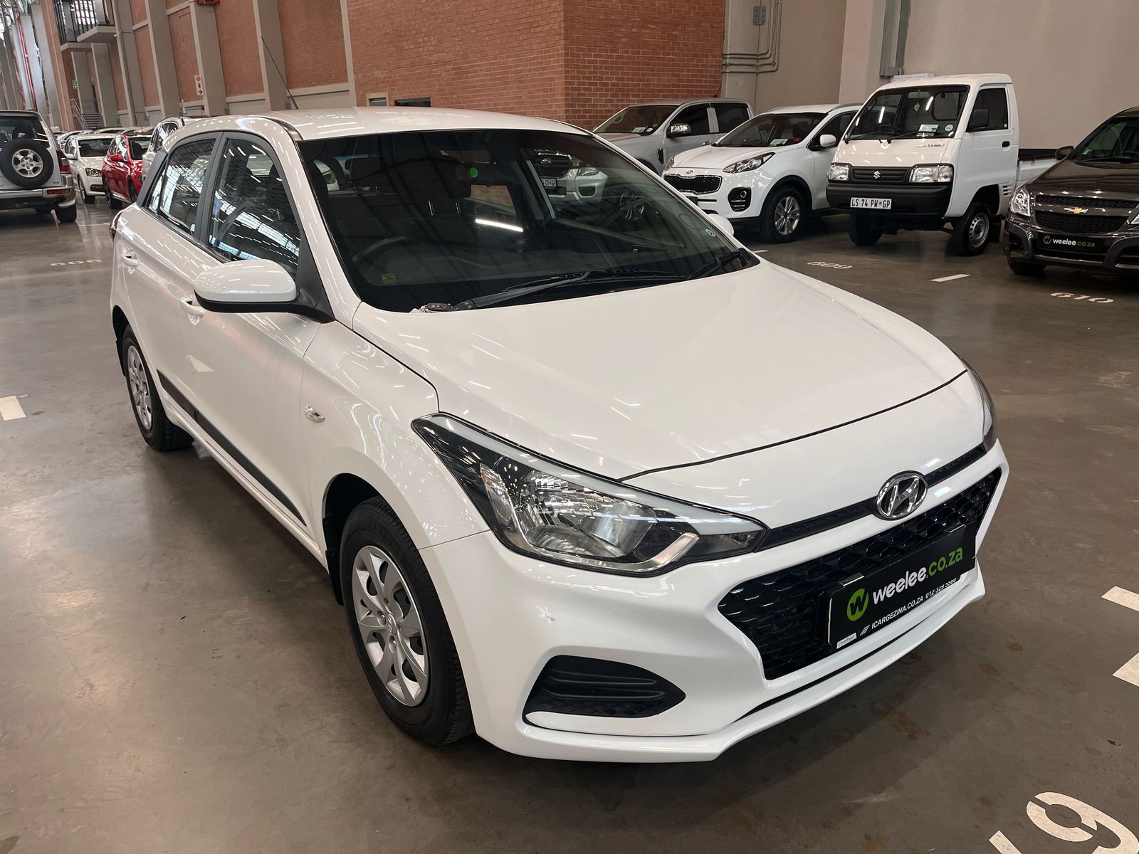 2021 Hyundai i20 1.2 Motion Q2FyTGlzdGluZzo0MzQ1OTY R219900 | Avo Auto