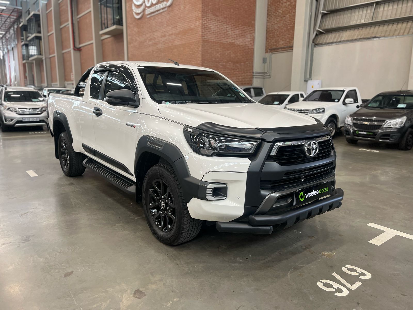 2022 Toyota Hilux 2.8 GD-6 RB Legend Extra Cab Q2FyTGlzdGluZzo0NDMyNTk ...
