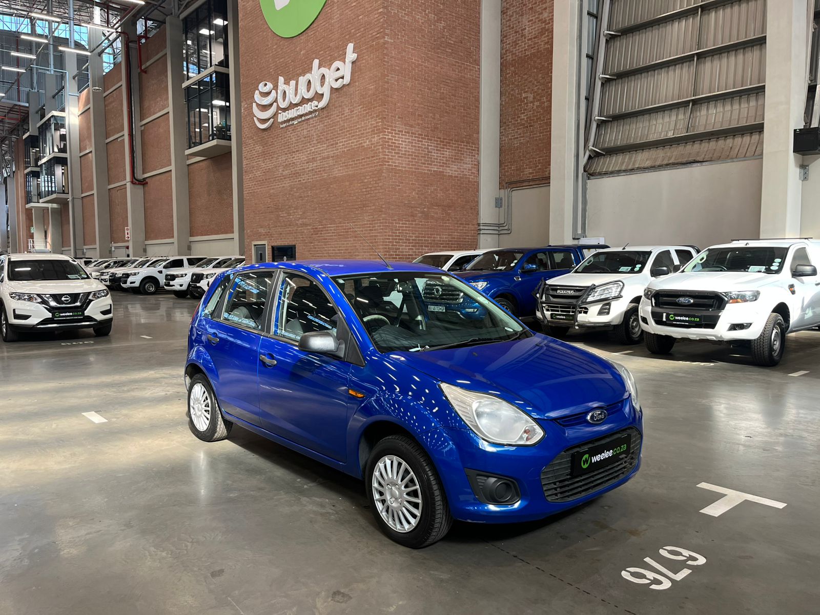 2016 Ford Figo 1.4i Ambiente 5-Door Hatch Back Q2FyTGlzdGluZzo0OTA2Mjg ...