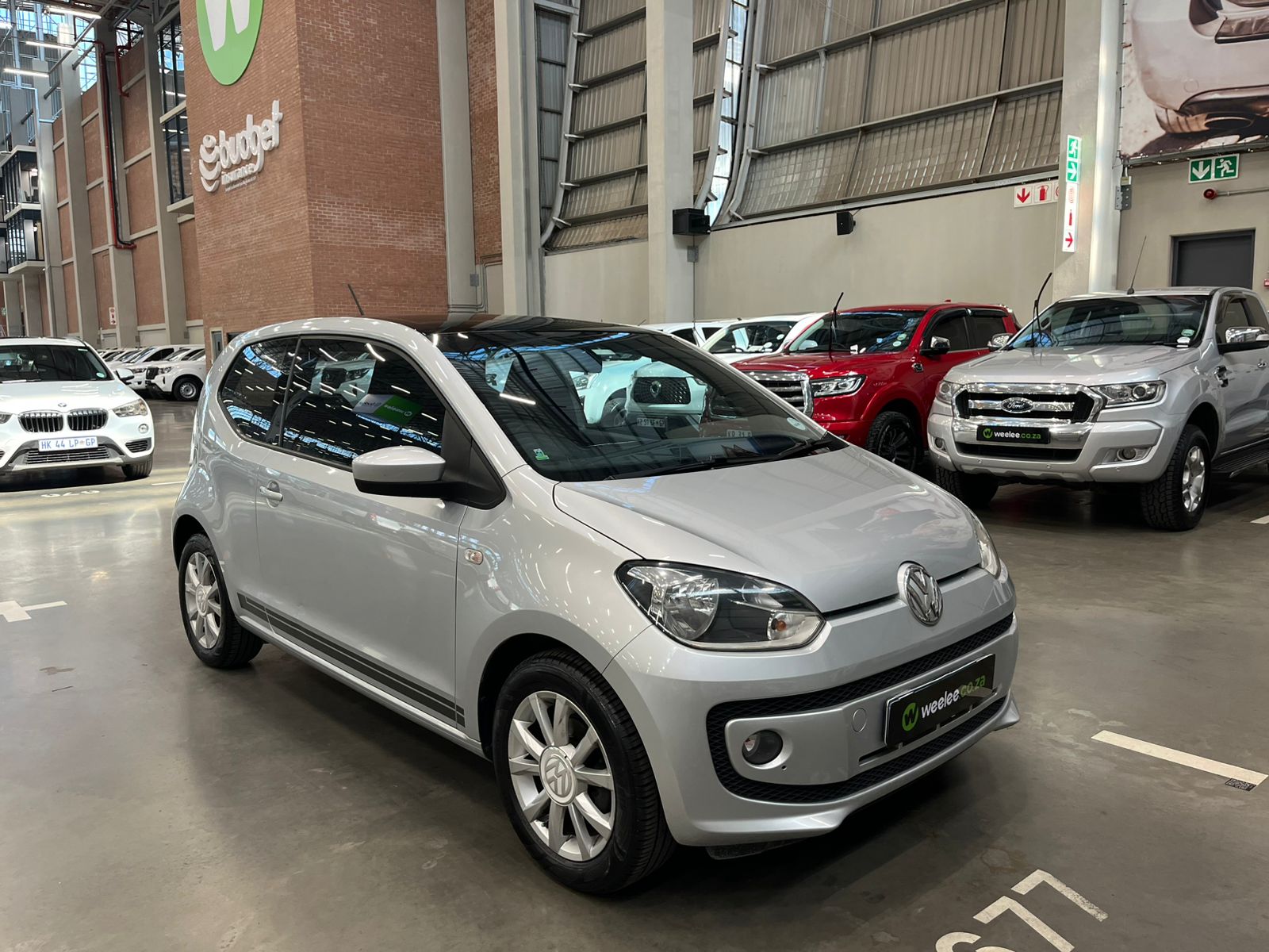 2015 Volkswagen VW Up Move up 3 Door Q2FyTGlzdGluZzo0OTQ1OTk R134900 ...