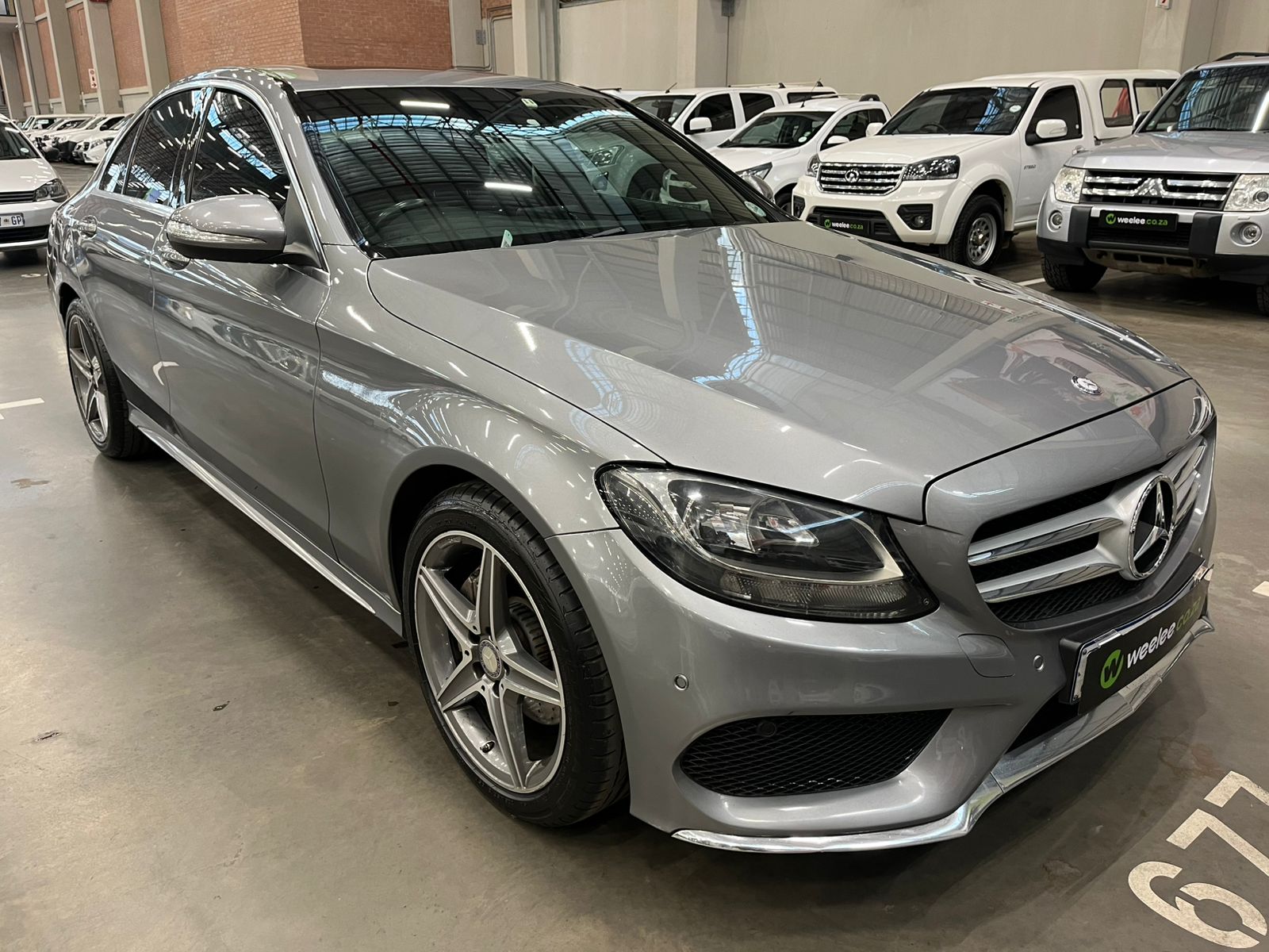 2014 Mercedes Benz C Class C 180 AMG Line Auto Q2FyTGlzdGluZzo1MDczNDc ...
