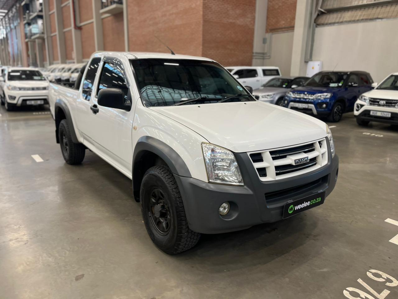 2011 Isuzu KB 250 D-TEQ LE Extended Cab Q2FyTGlzdGluZzozNzgyMTE R149500 ...