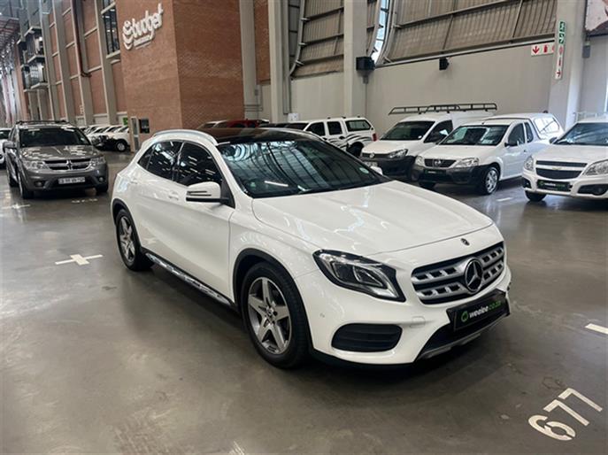 2020 Mercedes Benz GLA Class GLA 200 Auto Q2FyTGlzdGluZzozOTIzNDc ...