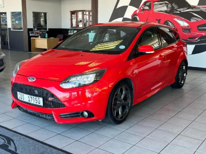 2014 Ford Focus 2.0 GDi Sport Hatch Back Q2FyTGlzdGluZzo0MzA2Njc ...