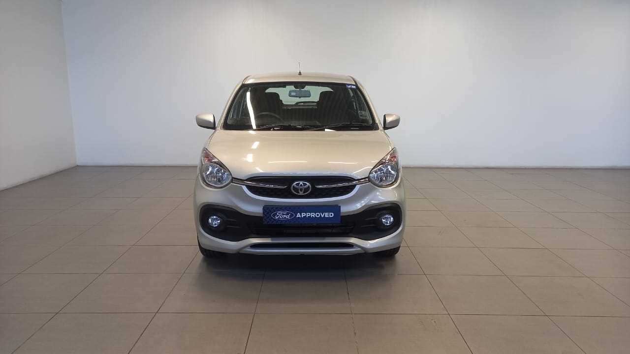2024 Toyota Vitz 1.0 XR Q2FyTGlzdGluZzo0OTgxMTI R199995 | Avo Auto
