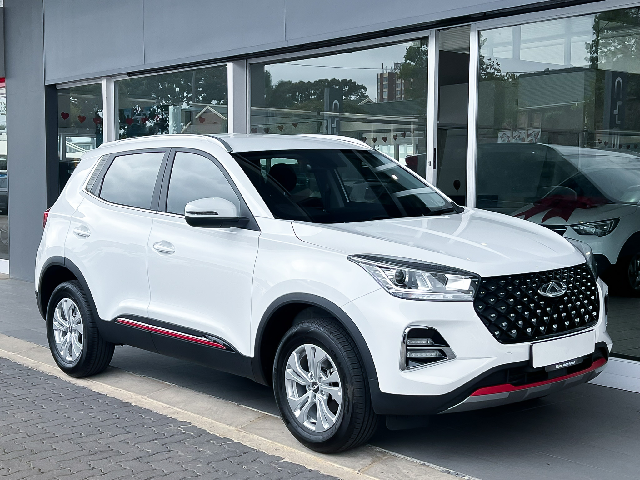 2025 Chery Tiggo 4 Pro 1.5 LiT Q2FyTGlzdGluZzo0MTA2MDE R269900 | Avo Auto