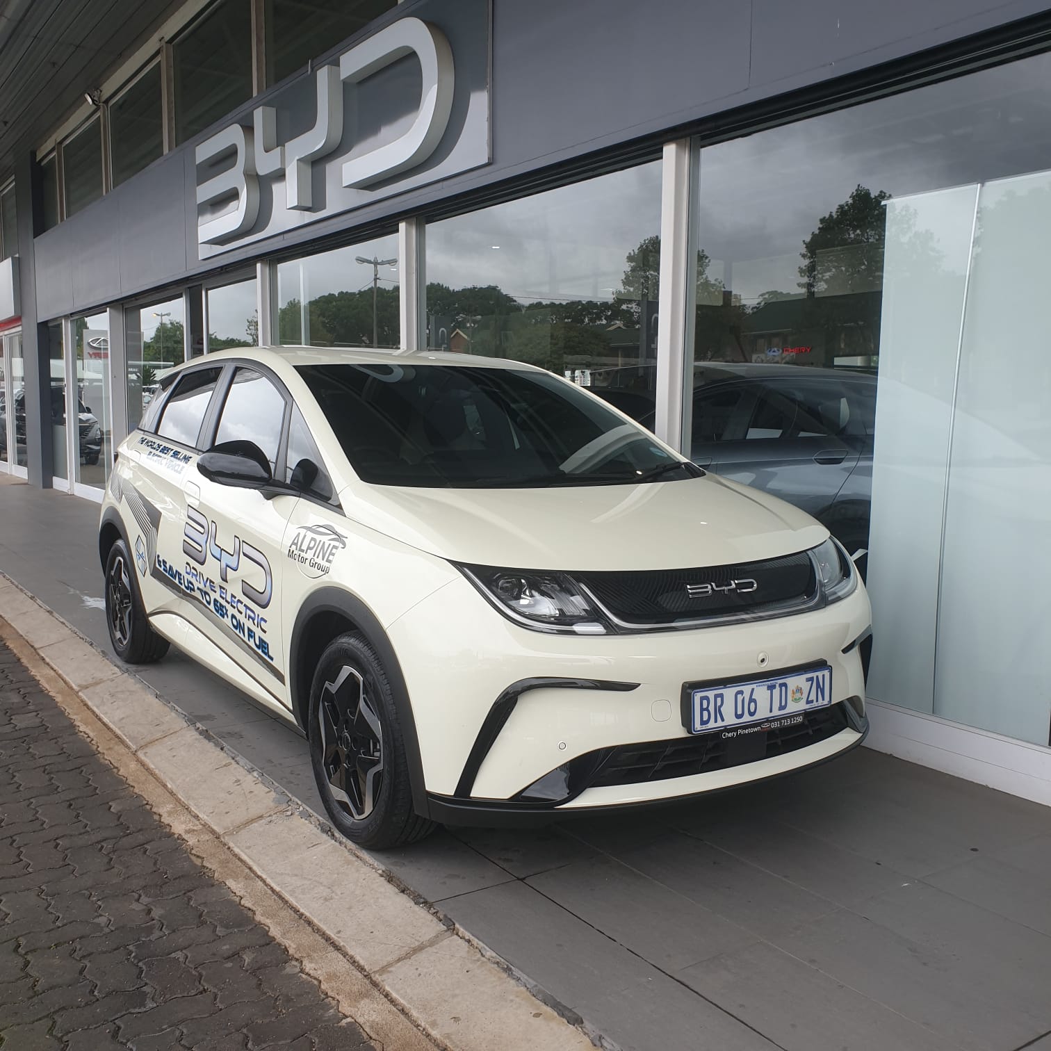 2024 BYD Dolphin Q2FyTGlzdGluZzo0MTU2OTA R469900 | Avo Auto