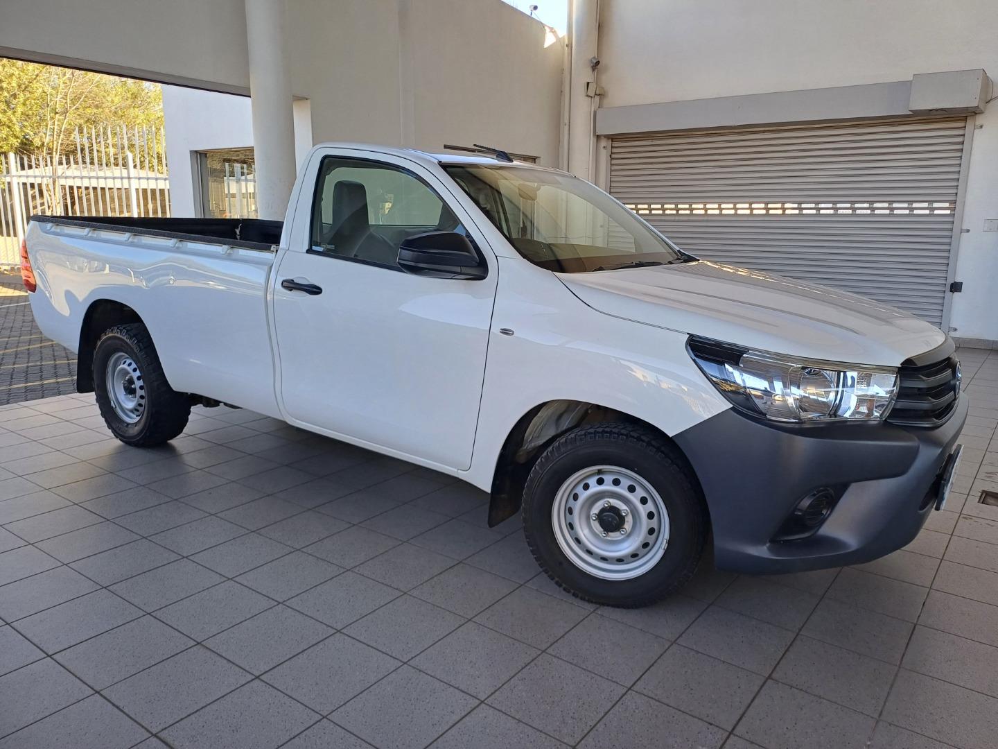 2021 Toyota Hilux 2.0 VVTi Aircon Chassis Cab Q2FyTGlzdGluZzoyODI5MDQ ...
