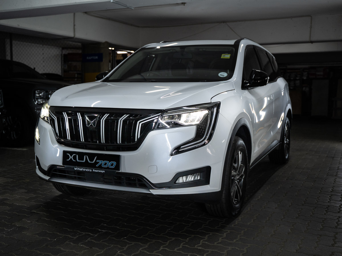 2025 Mahindra XUV 700 2.0 AX5 Auto Q2FyTGlzdGluZzo0Nzk3ODk R459890 | Avo Auto