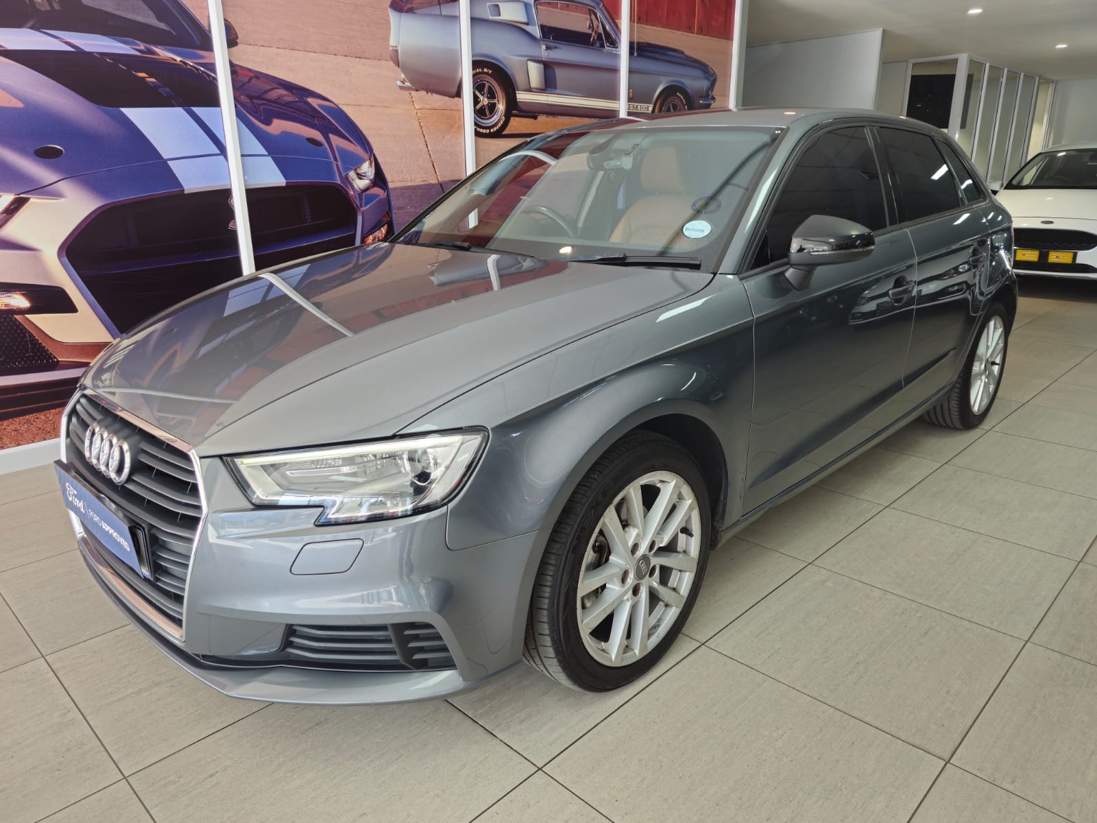 2019 Audi A3 Sportback 1.0 T FSi Q2FyTGlzdGluZzo0NjIwNTQ R279995 | Avo Auto