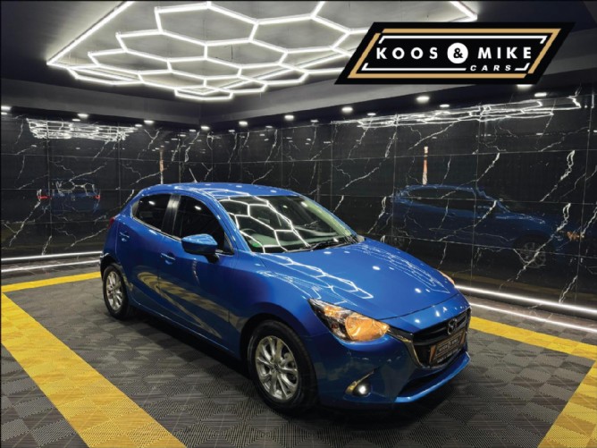 2017 Mazda 2 1.5 Mark III Dynamic Hatch Back 5 Door ...