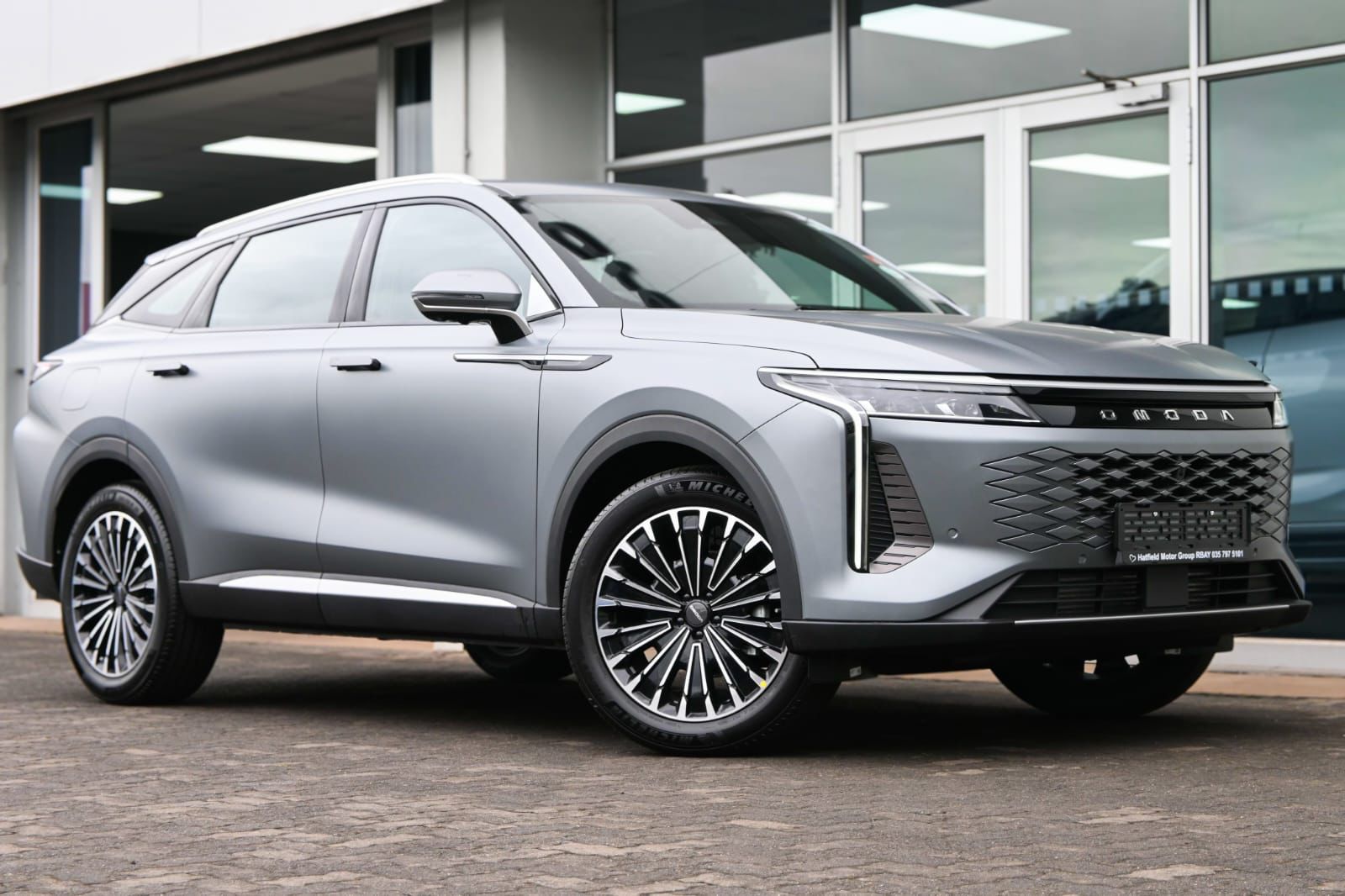 2025 Omoda C9 2.0 TGDi 400T Inspire Q2FyTGlzdGluZzo0NTgzNDA R689900 ...