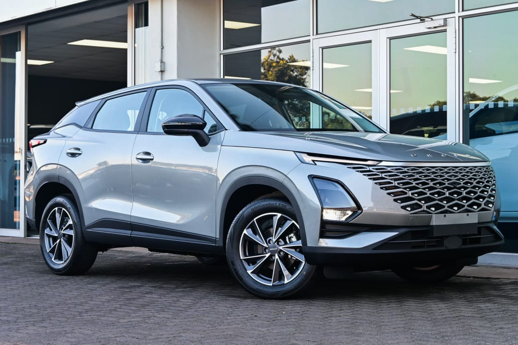 2025 Omoda C5 1.5 Street Q2FyTGlzdGluZzo0ODQ3MjU R329900 | Avo Auto