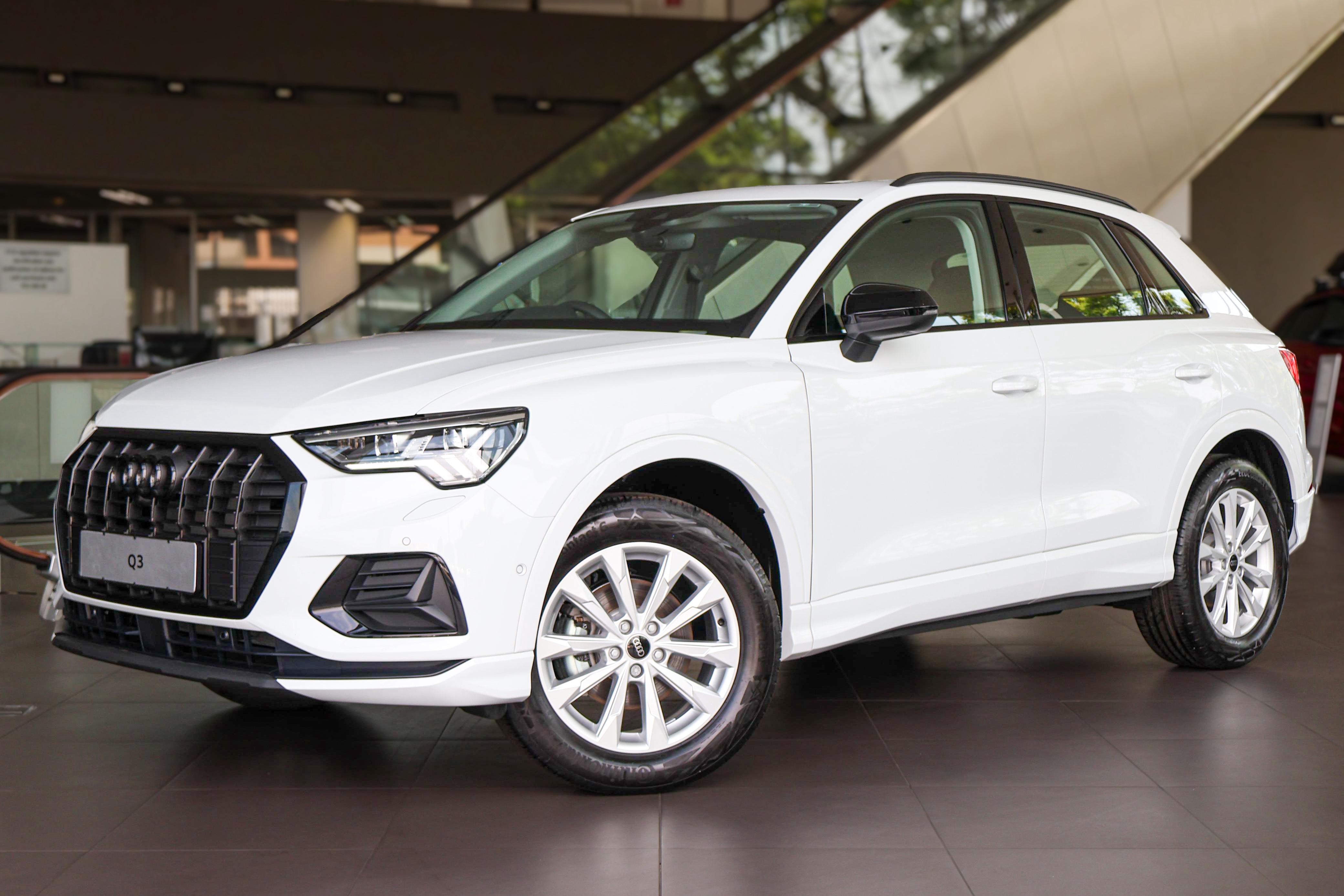 2025 Audi Q3 1.4T S-tronic Advanced 35TFSi Q2FyTGlzdGluZzo0MTc0NjM R858500 | Avo Auto