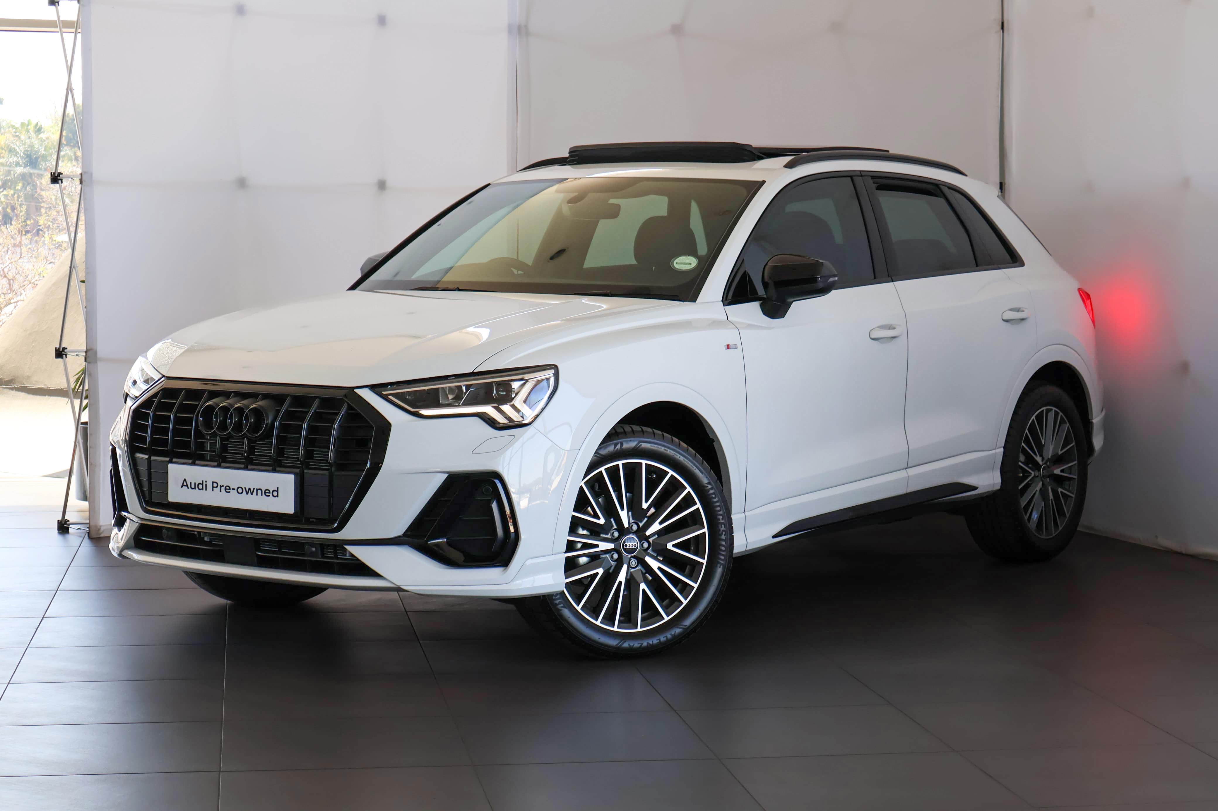 2025 Audi Q3 Sportback 35 TFSi Black Edition Q2FyTGlzdGluZzo0MTc0NzQ ...