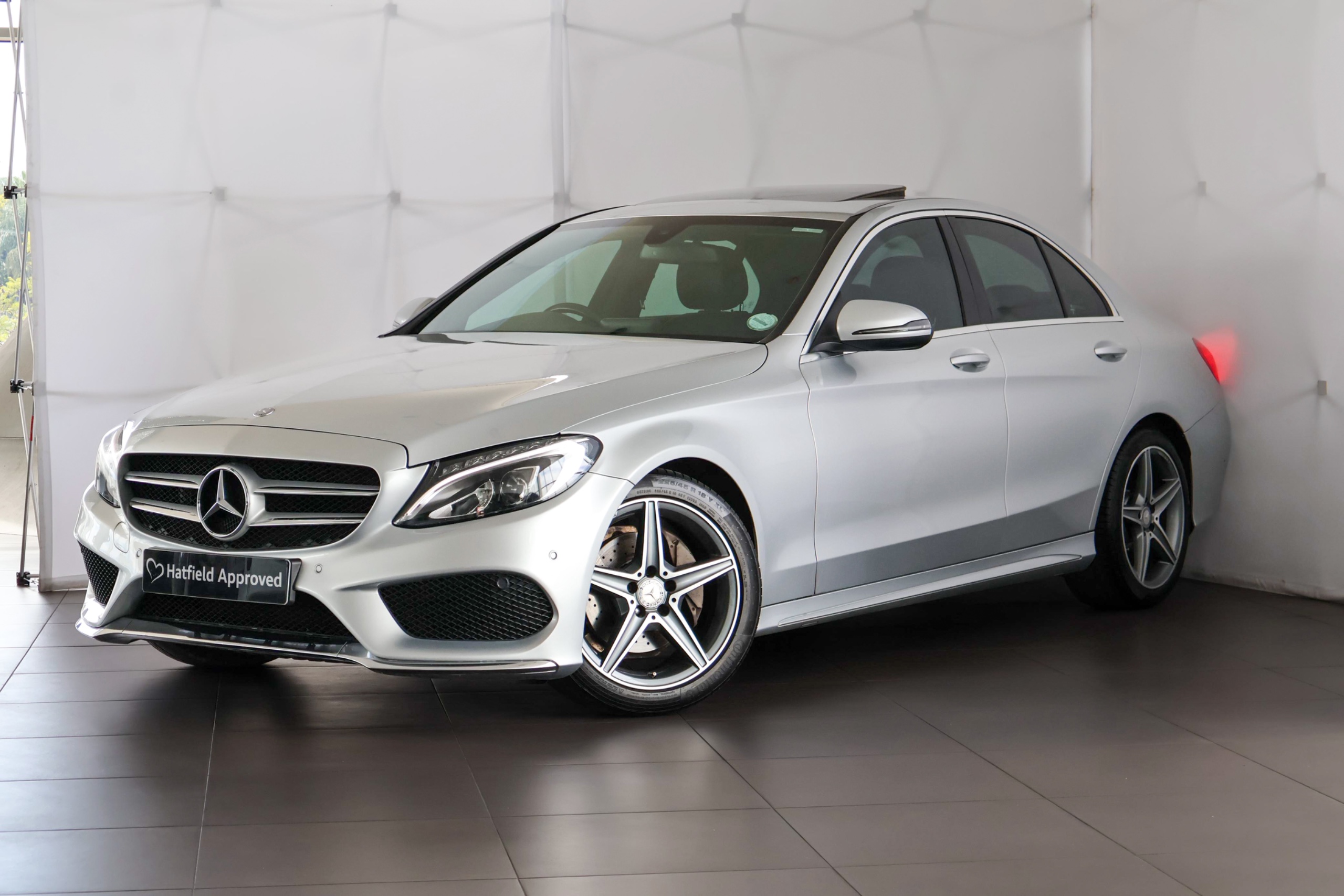 2017 Mercedes Benz C Class C 180 AMG Line Auto Q2FyTGlzdGluZzo0NTU5ODE ...
