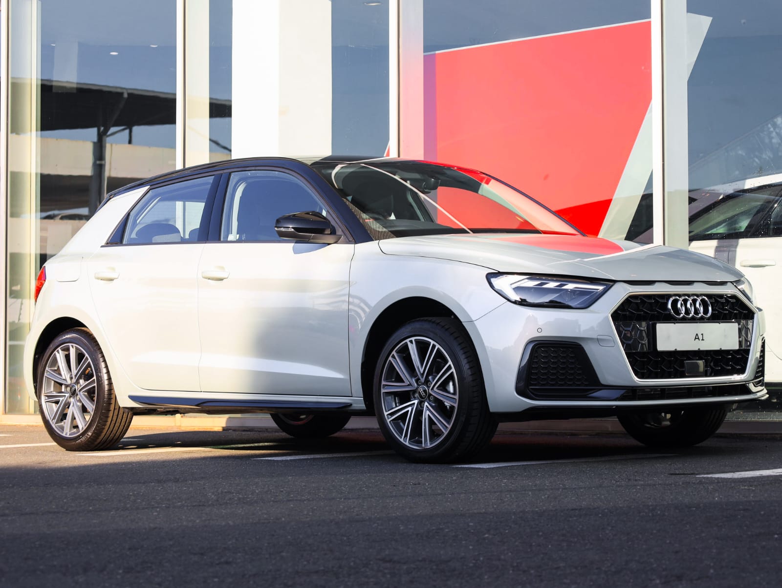 Schne 2024 Audi A1 Advanced Fotosnull