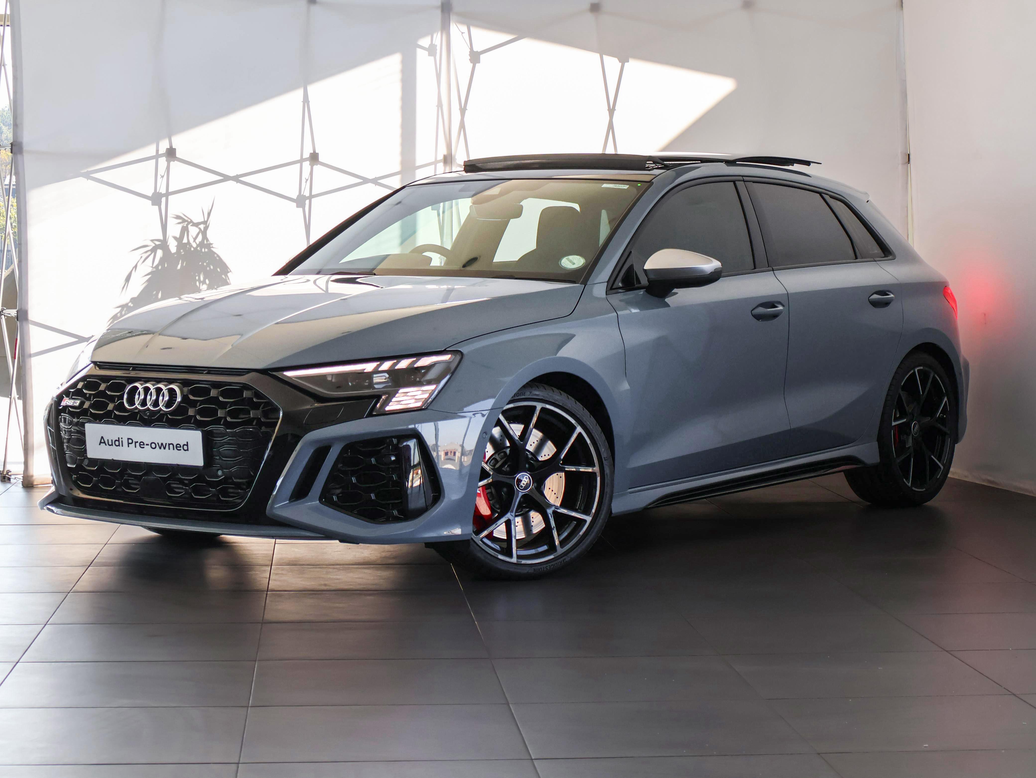 2024 Audi RS3 Quattro S-tronic Hatch Q2FyTGlzdGluZzo0ODIwNTM R1249995 ...