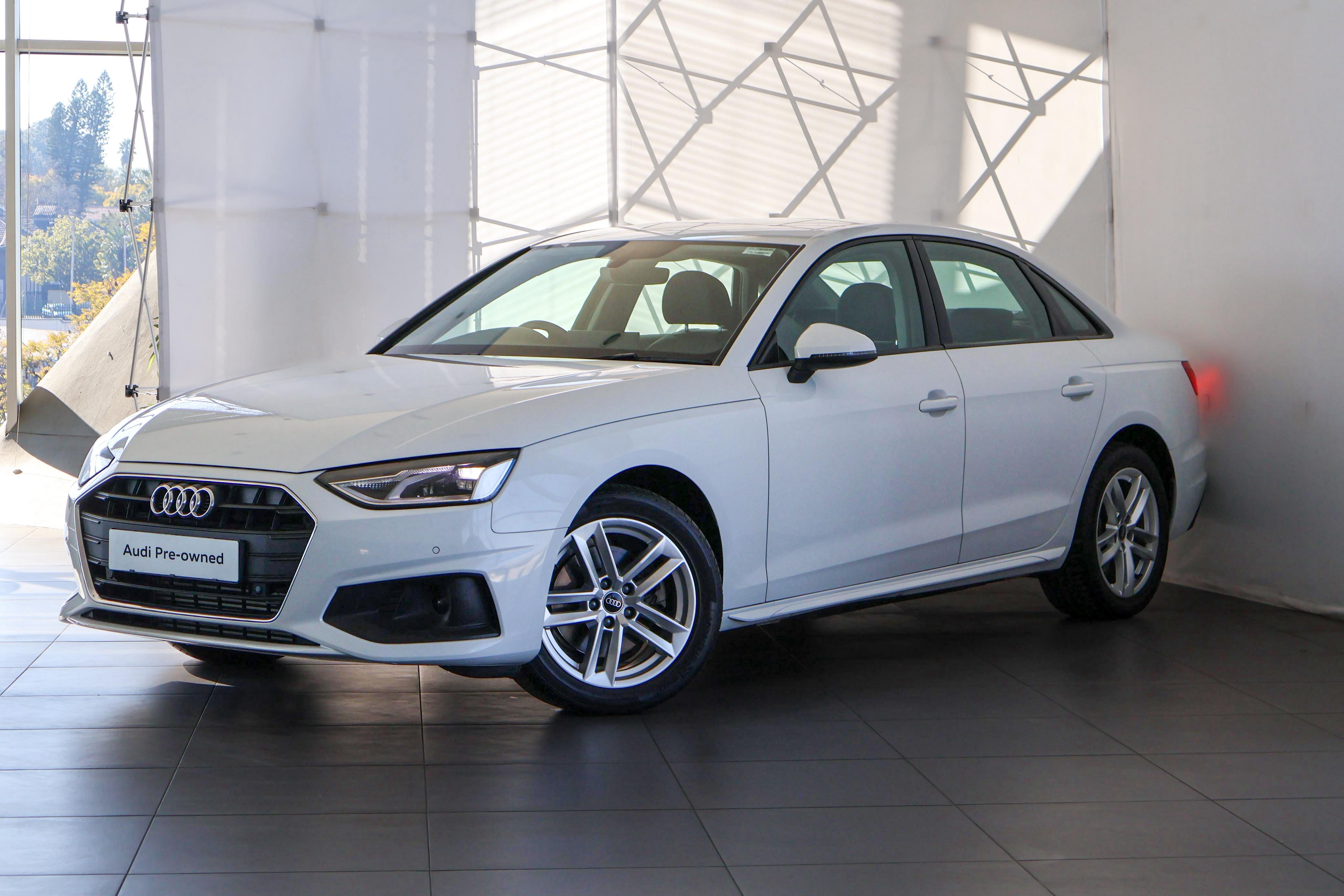 2023 Audi A4 2.0 T FSi S-Tronic 35 TFSI Q2FyTGlzdGluZzo0OTYxMTQ R557134 ...