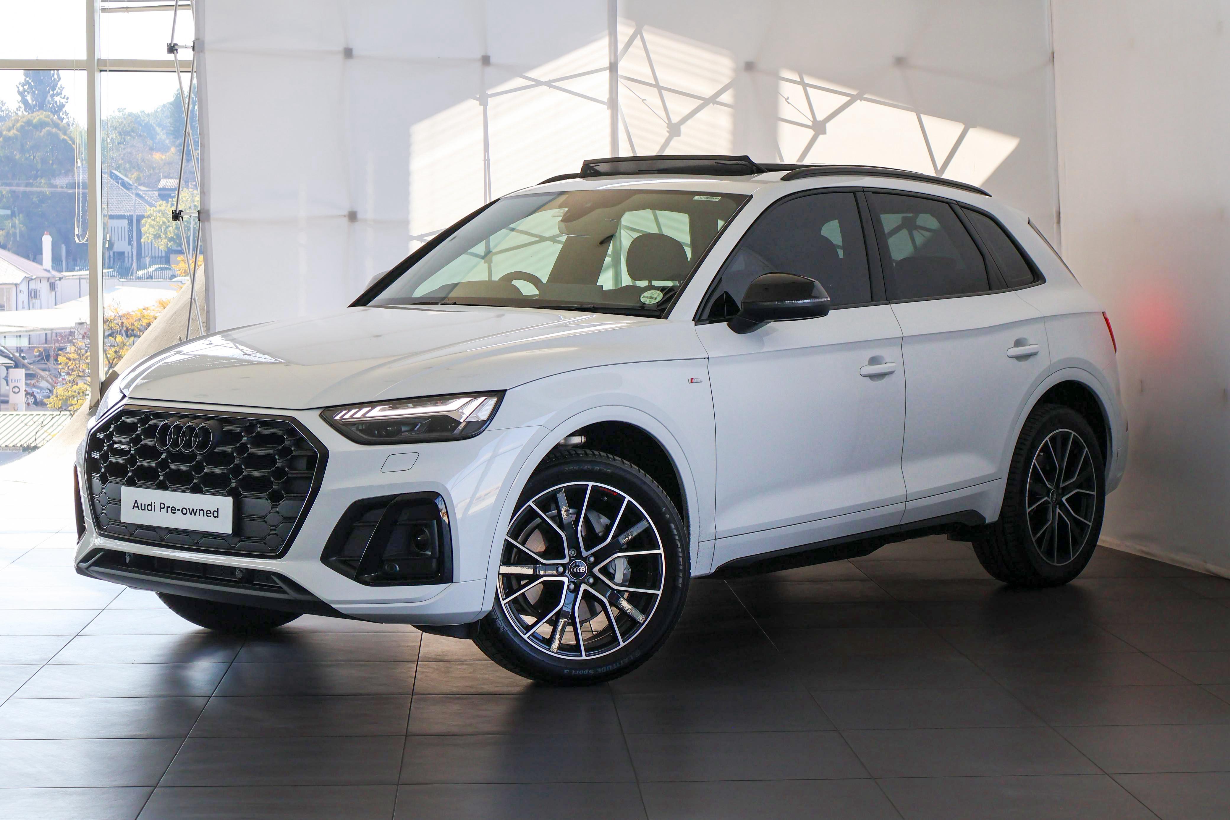 2025 Audi Q5 40 TDi Quattro S-tronic Black Edition ...