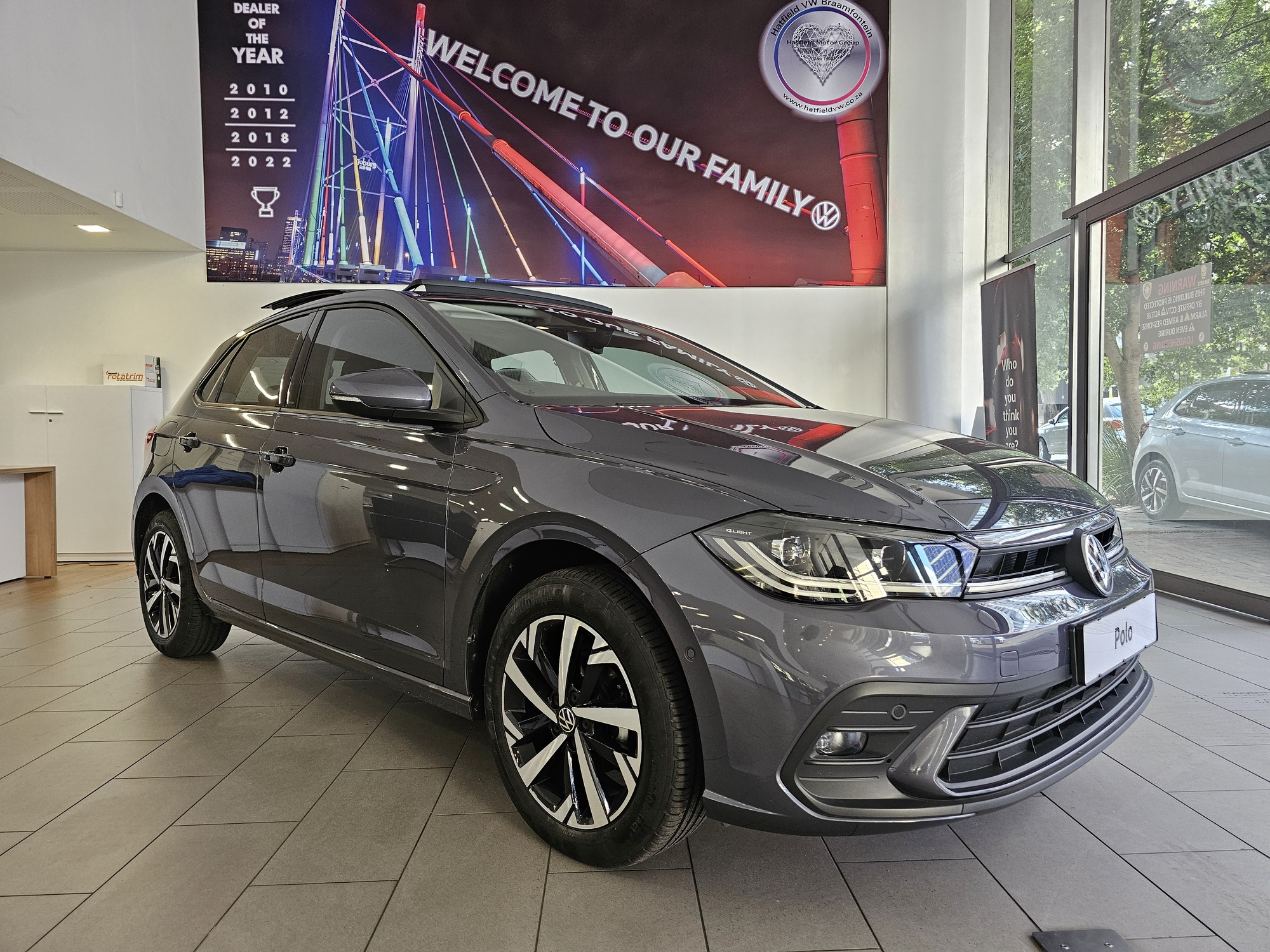 2025 Volkswagen VW Polo 1.0 TSI Life Q2FyTGlzdGluZzo0NTE4Nzg R399850 ...