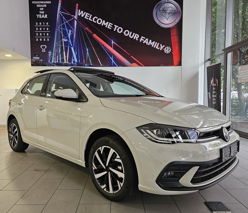 2025 Volkswagen VW Polo 1.0 TSI Life Q2FyTGlzdGluZzo0NzQ0NzA R406850 ...