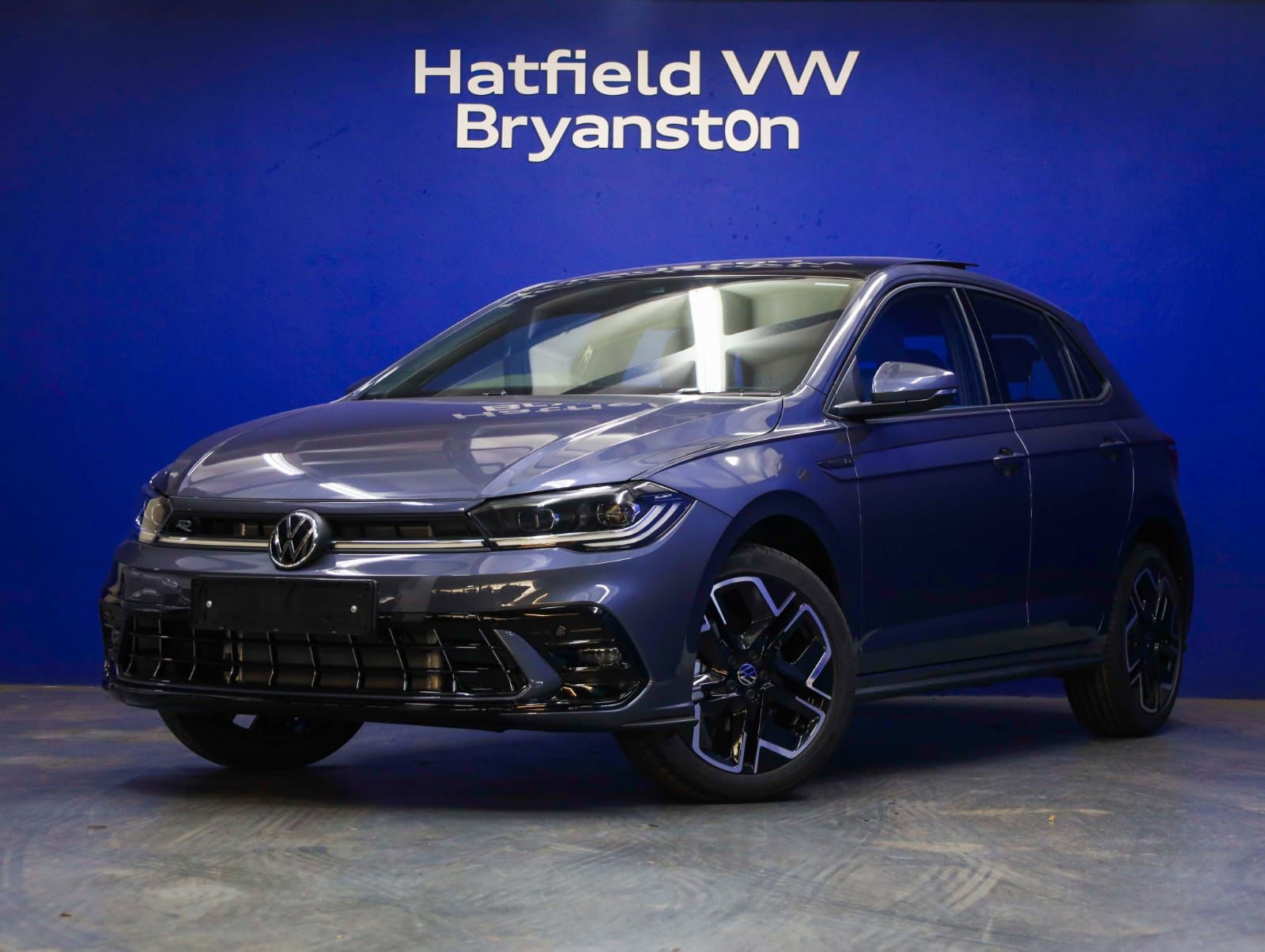 2025 Volkswagen VW Polo 1.0 TSi R-Line 85kW Q2FyTGlzdGluZzo0MjY1MzM ...