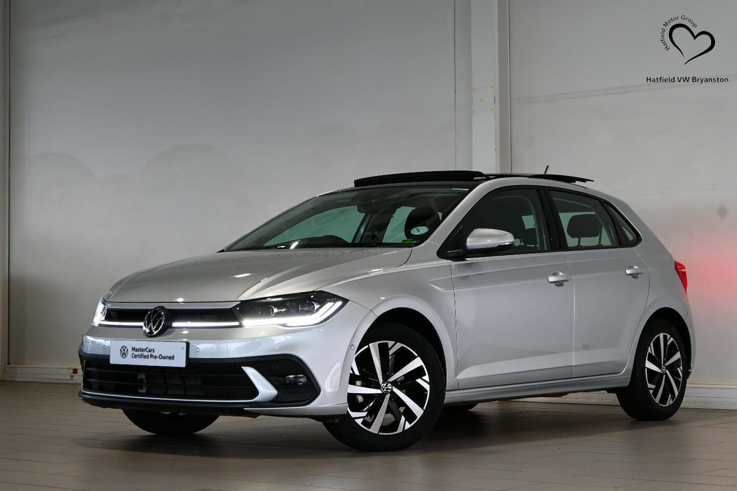 2024 Volkswagen VW Polo 1.0 TSI Life Q2FyTGlzdGluZzo0NDEwOTk R379950 ...