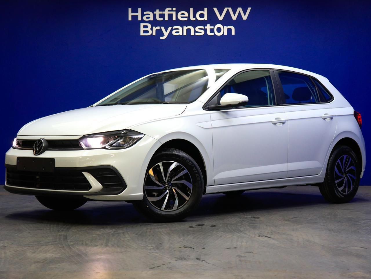 2025 Volkswagen VW Polo Hatch 1.0 TSI 70 kW Q2FyTGlzdGluZzo0ODE0MzU ...