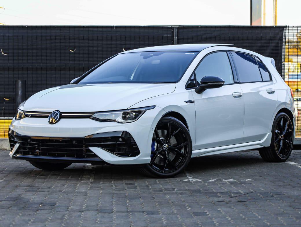 2025 Volkswagen VW Golf 8 2.0 TSI R DSG Q2FyTGlzdGluZzo0ODM0NzU ...