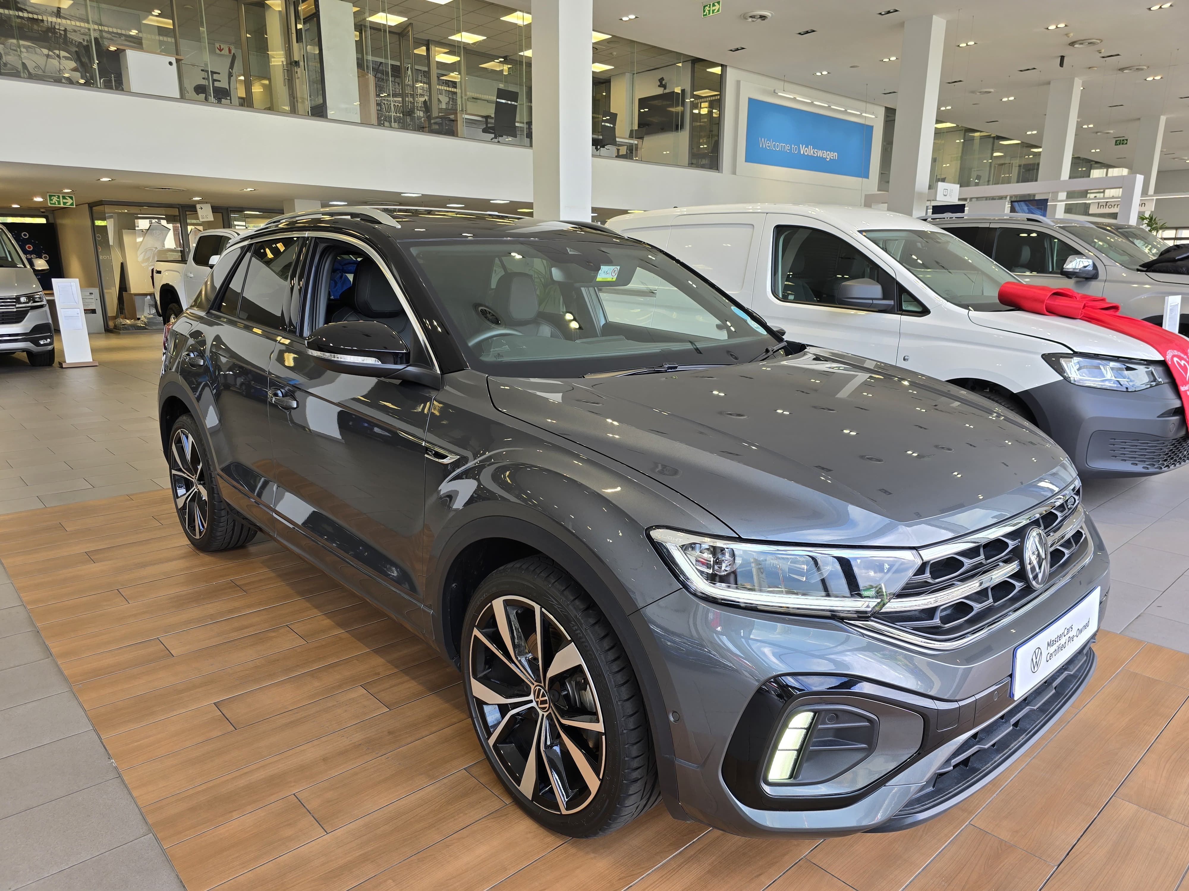 2025 Volkswagen VW T-Roc 2.0 TSi 4Motion R-Line DSG ...