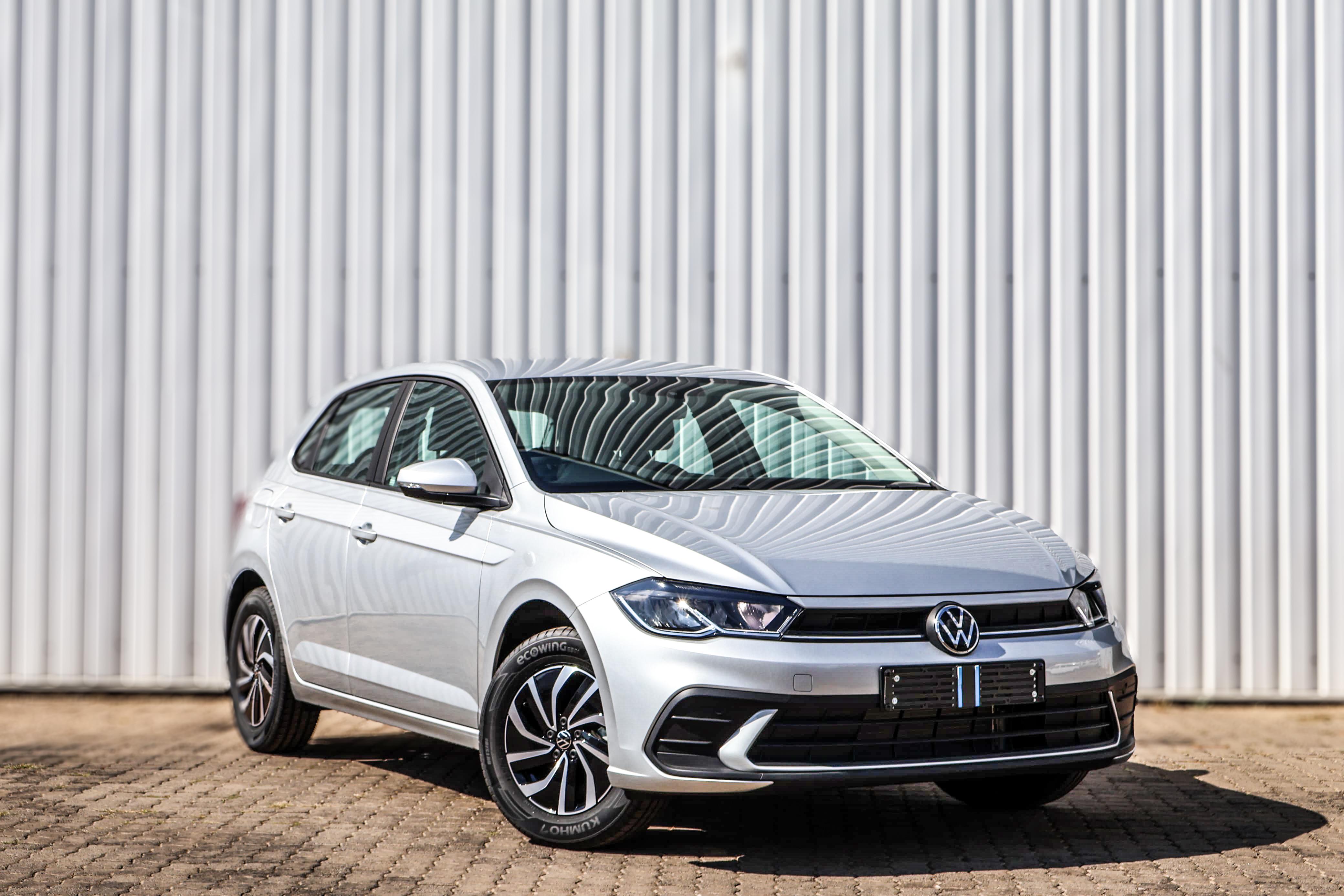 2025 Volkswagen VW Polo Hatch 1.0 TSI 70 kW Q2FyTGlzdGluZzo0ODA4Nzk ...