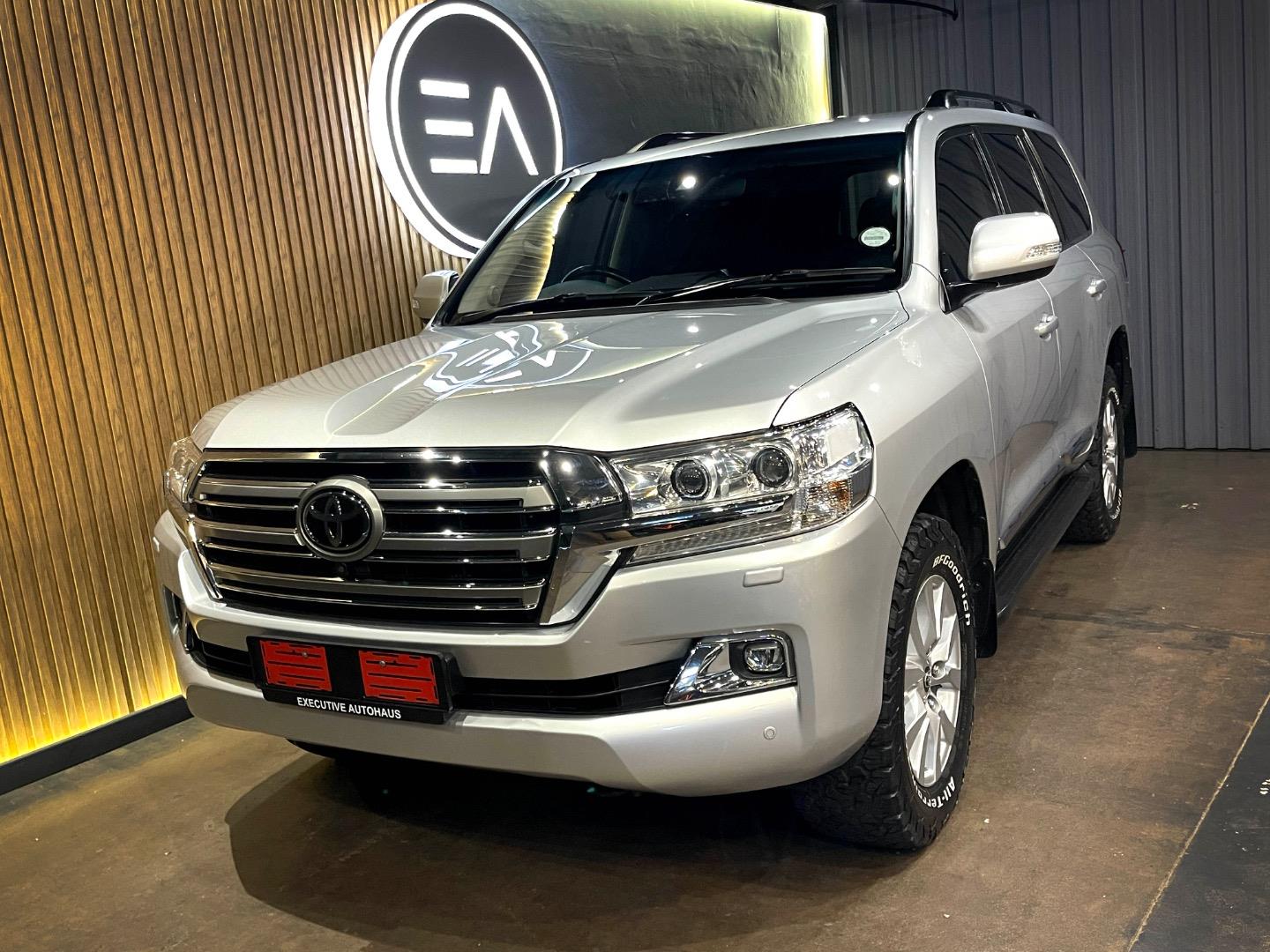 2018 Toyota Land Cruiser 200 VX-R V8 TD Auto Q2FyTGlzdGluZzo0NTM3NDk ...