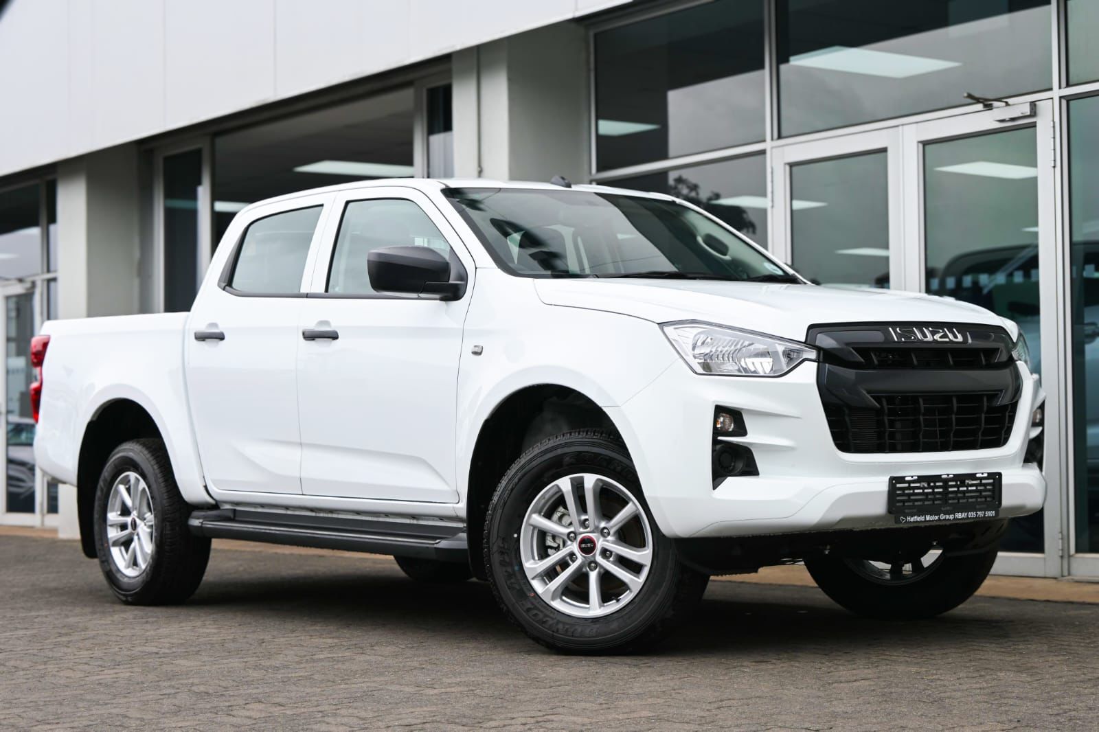 2025 Isuzu D-Max 1.9 Ddi HR L Double Cab Q2FyTGlzdGluZzo0MTIxMDg ...