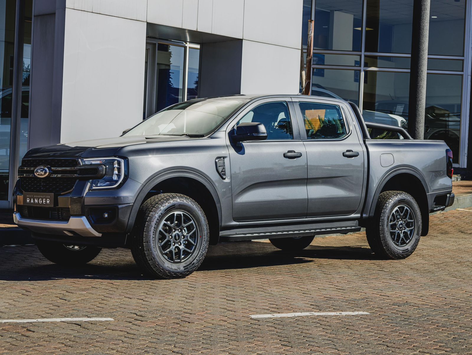 2025 Ford Ranger 2.0D XLT HR Double Cab Auto Q2FyTGlzdGluZzo0NTc3NDQ ...