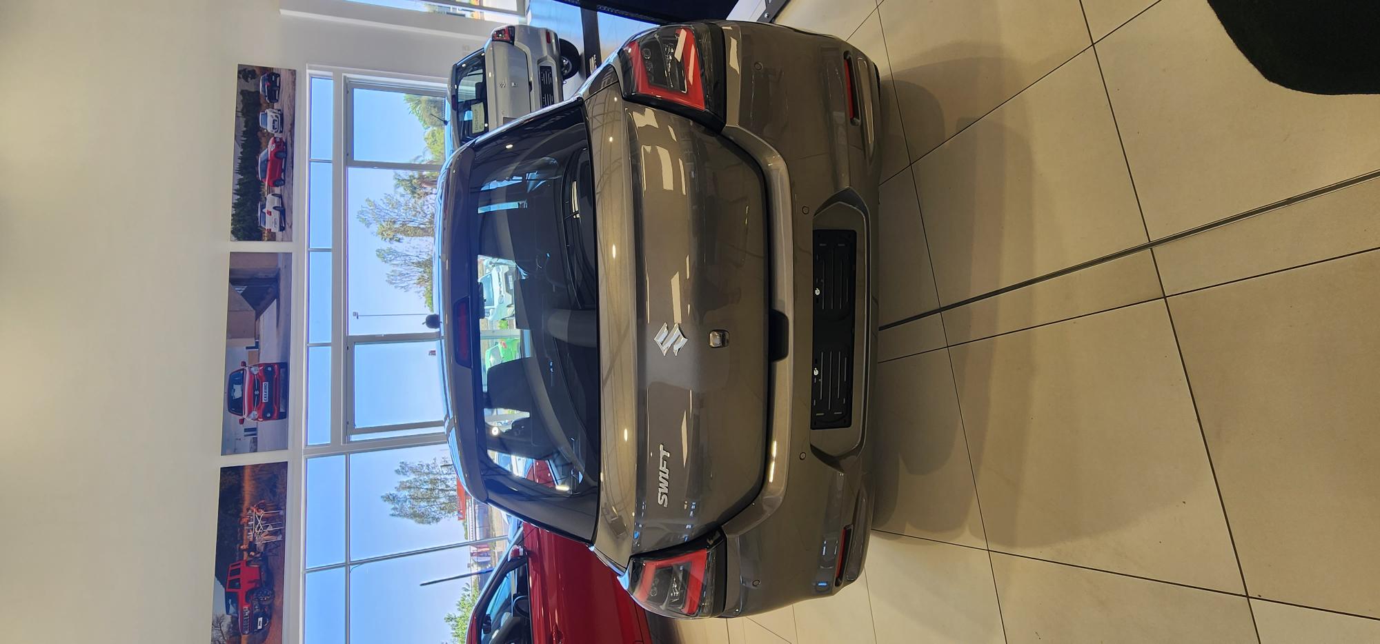 2025 Suzuki Swift 1.2 GL Q2FyTGlzdGluZzo0NTMyMDQ R239900 | Avo Auto