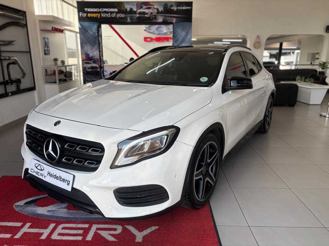 2019 Mercedes Benz GLA Class GLA 200 Auto Q2FyTGlzdGluZzo1MDAxNTg ...
