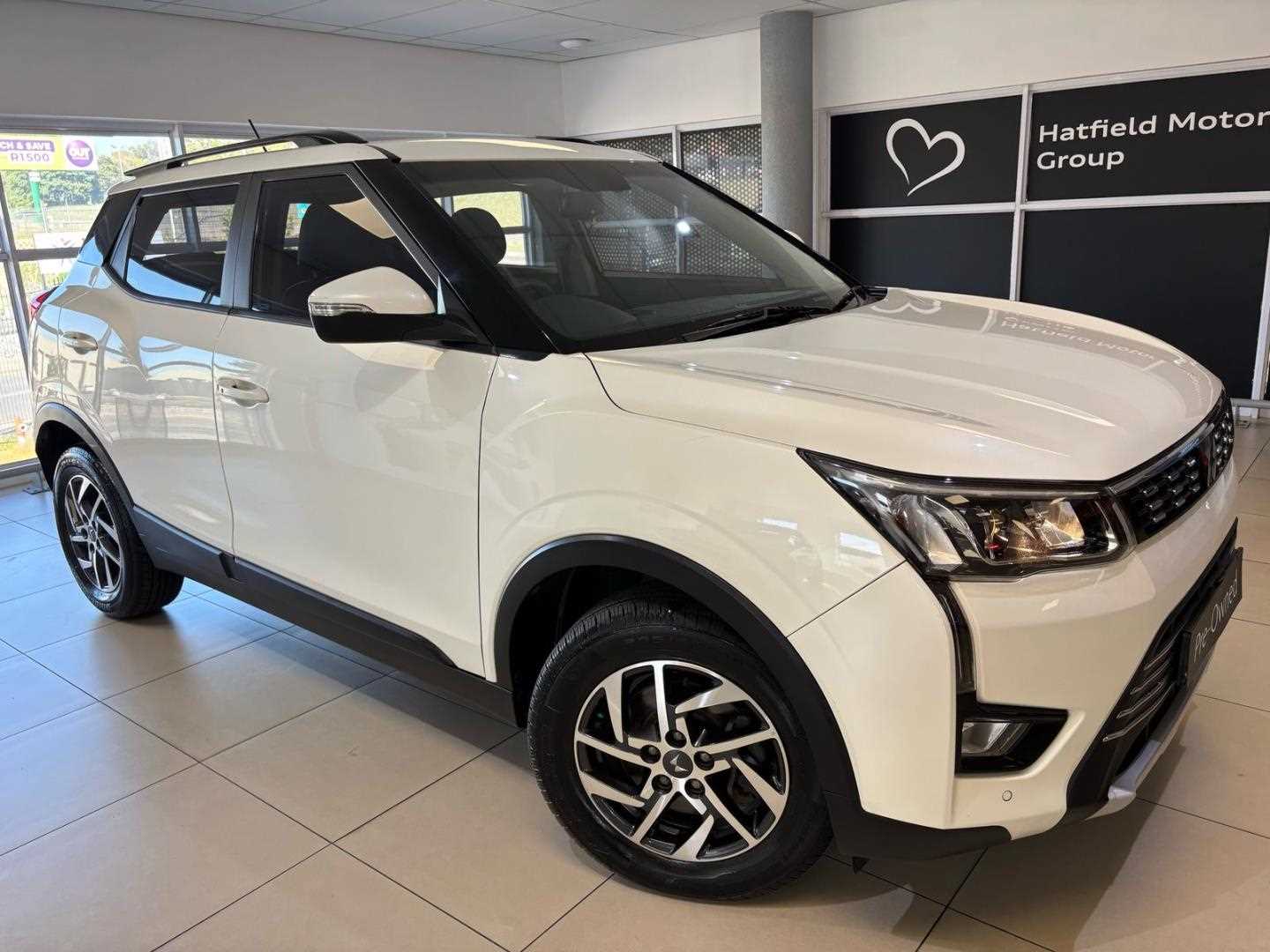 2023 Mahindra XUV 300 1.5D W8 Q2FyTGlzdGluZzo0NTc3NzM R269900 | Avo Auto
