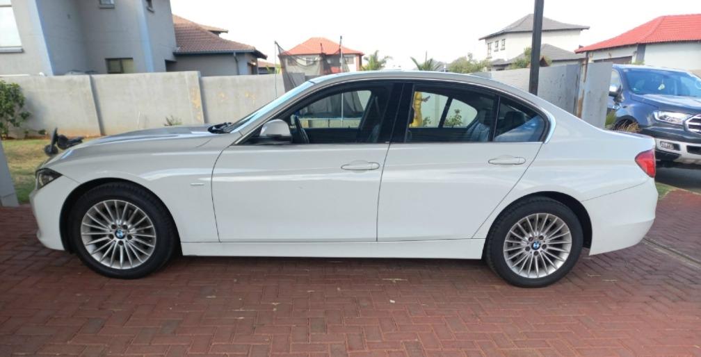 2016 BMW 320 - F30 320d F30 Luxury Line Steptronic ...