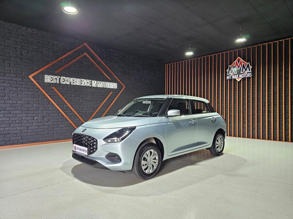 2025 Suzuki Swift 1.2 GL Q2FyTGlzdGluZzozOTk1Nzg R239900 | Avo Auto