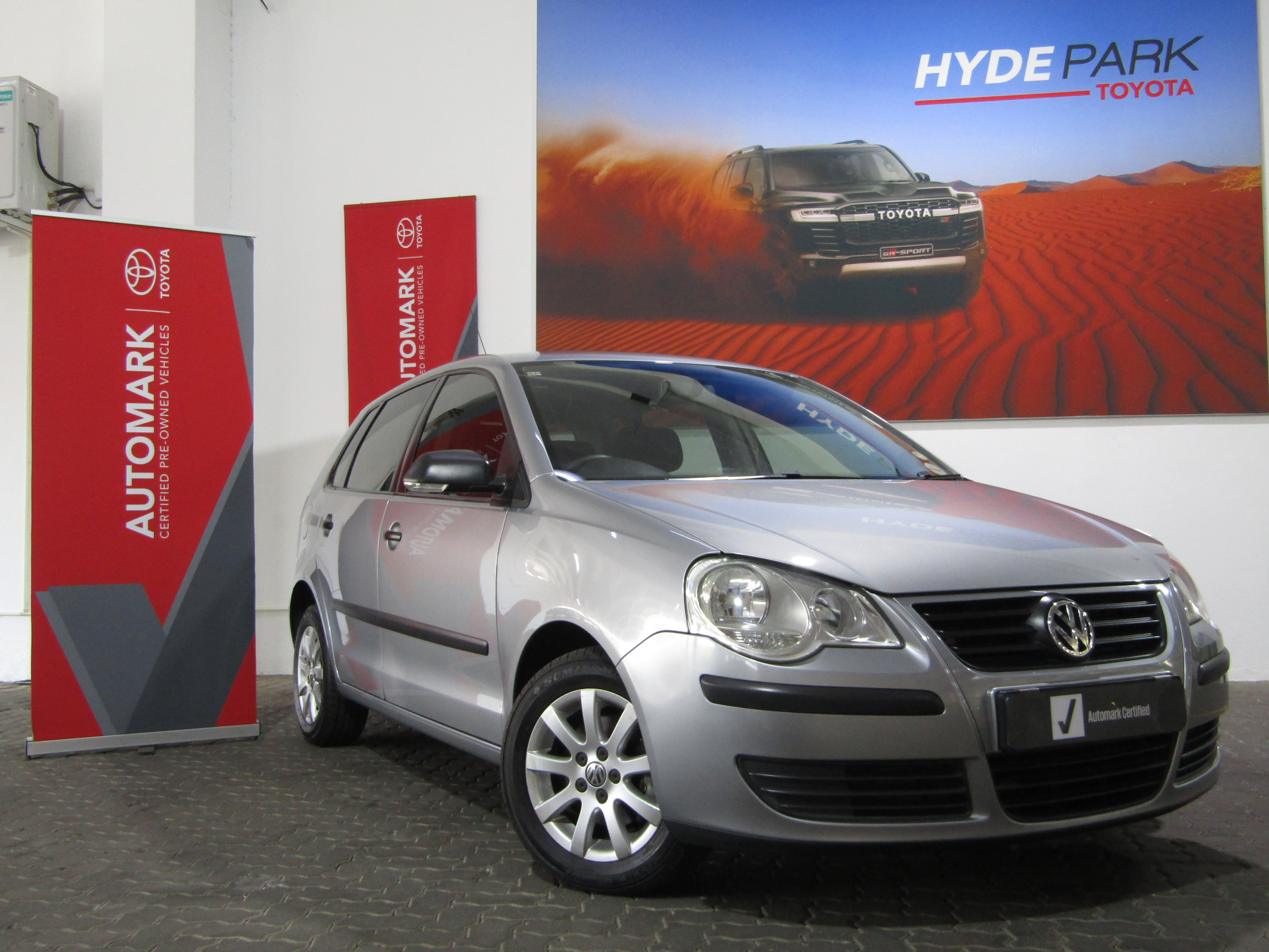 2009 Volkswagen VW Polo 1.6 74 kW Trendline Q2FyTGlzdGluZzozNTI1MzI ...