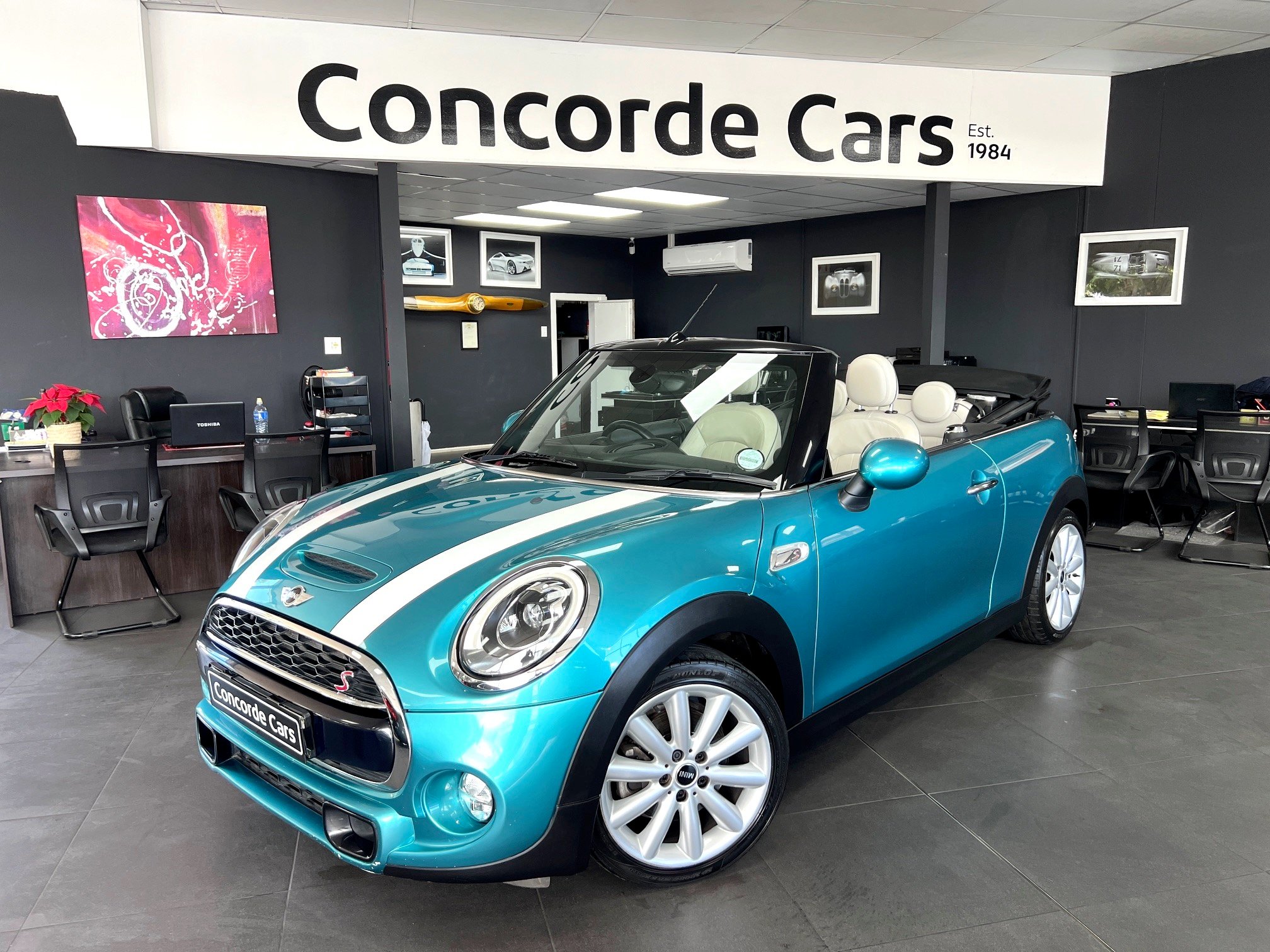 2017 MINI Cooper S Mark IV 141 kW Convertible Steptronic ...