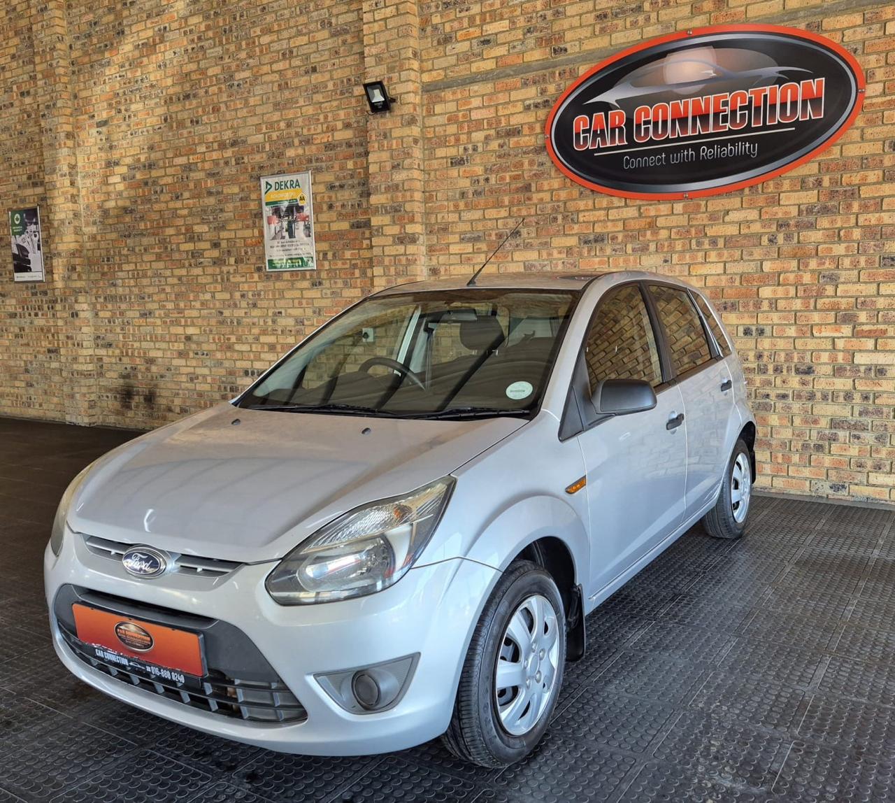 2011 Ford Figo 1.4 TDCi Ambiente 5-Door Hatch Back ...