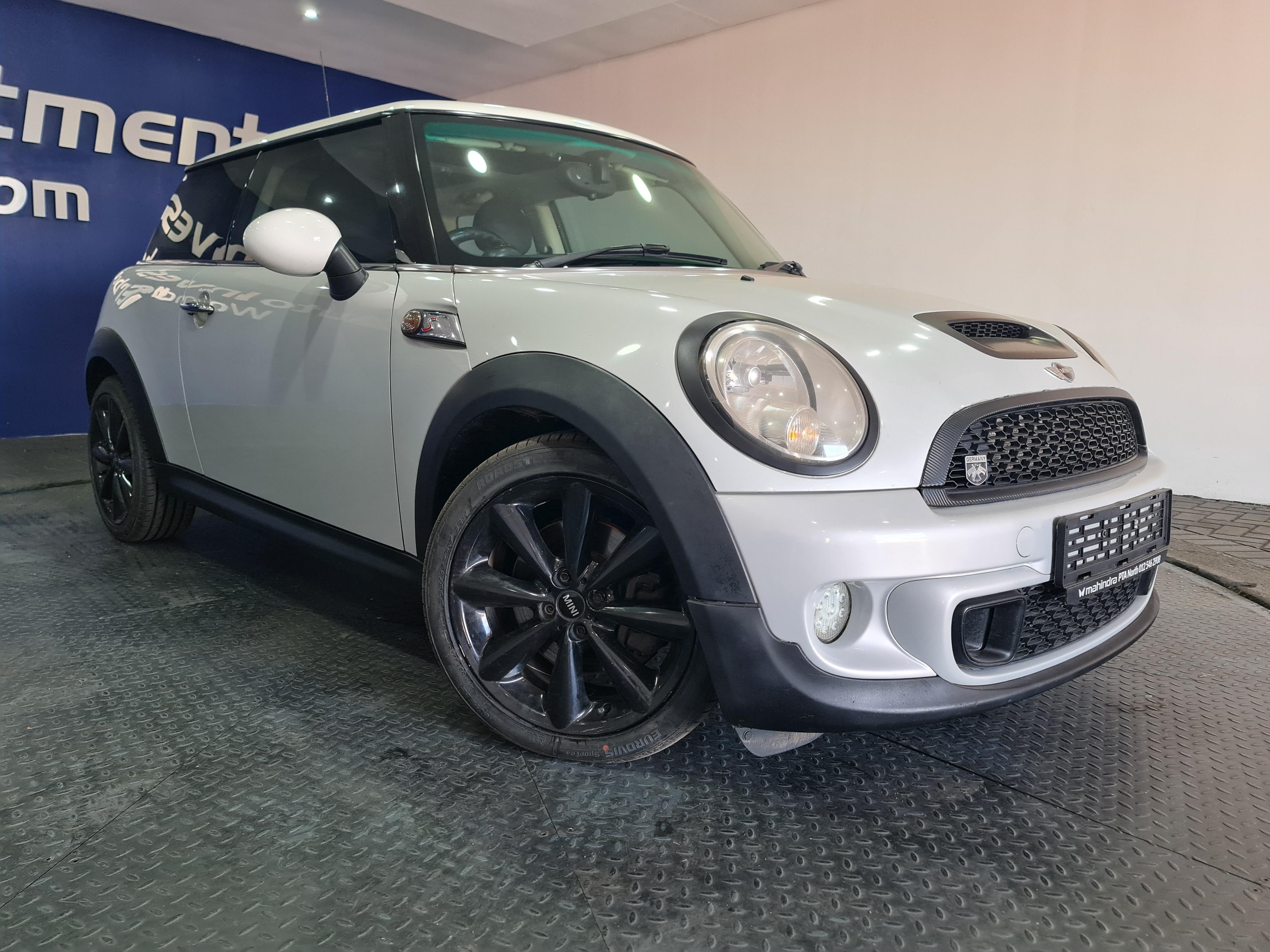 2014 MINI Cooper S Mark III 135 kW Q2FyTGlzdGluZzozMDMwNzc R149995 ...
