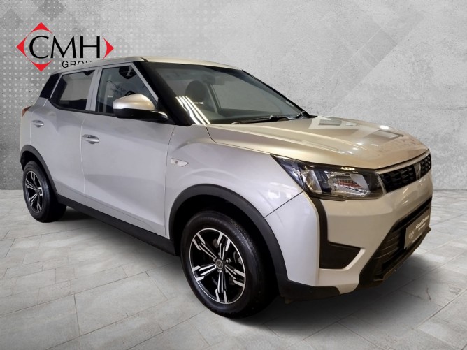 2023 Mahindra XUV 300 1.2T SE W4 Q2FyTGlzdGluZzo0Nzk1MDQ R239990 | Avo Auto