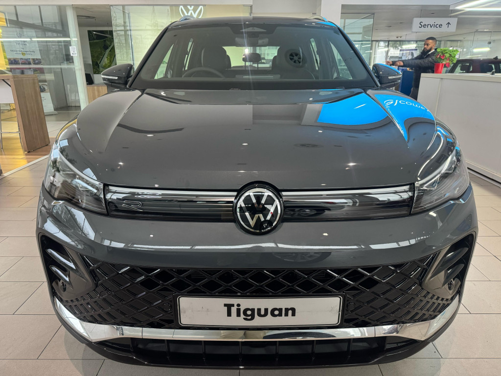2025 Volkswagen VW Tiguan TSi 1.4 R-Line Q2FyTGlzdGluZzo0NTA2NzM ...