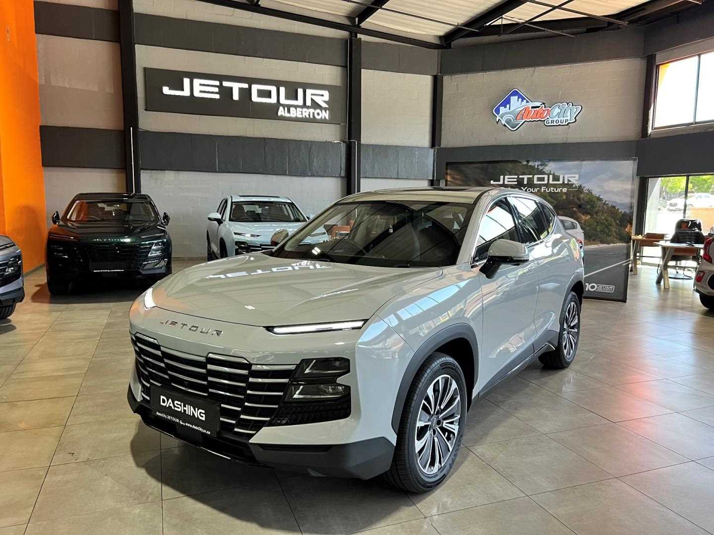2025 Jetour Dashing 1.5T Deluxe Q2FyTGlzdGluZzozNzA5NDE R469900 | Avo Auto