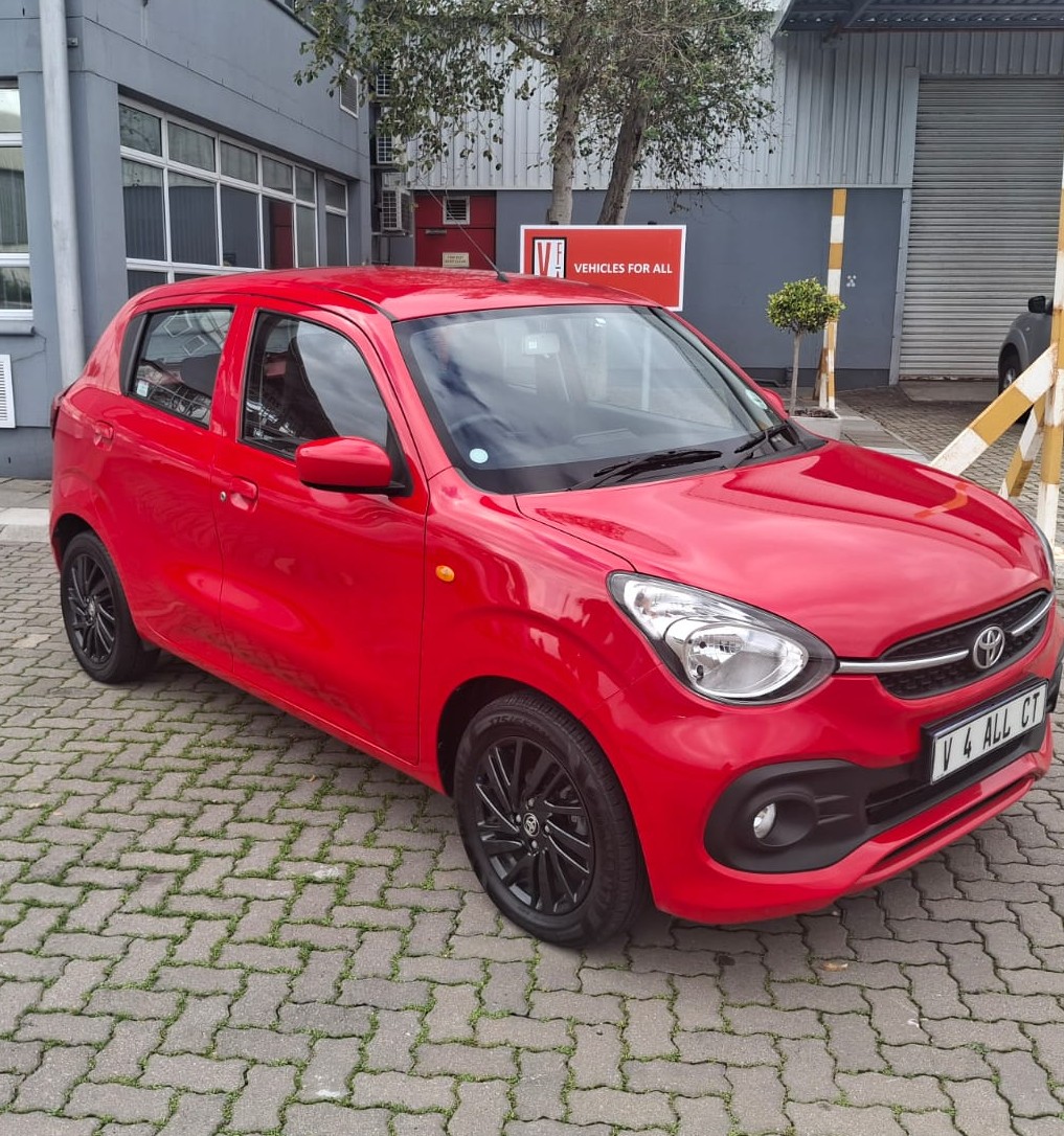2024 Toyota Vitz 1.0 XR Q2FyTGlzdGluZzo0NzQ5NTU R199900 | Avo Auto