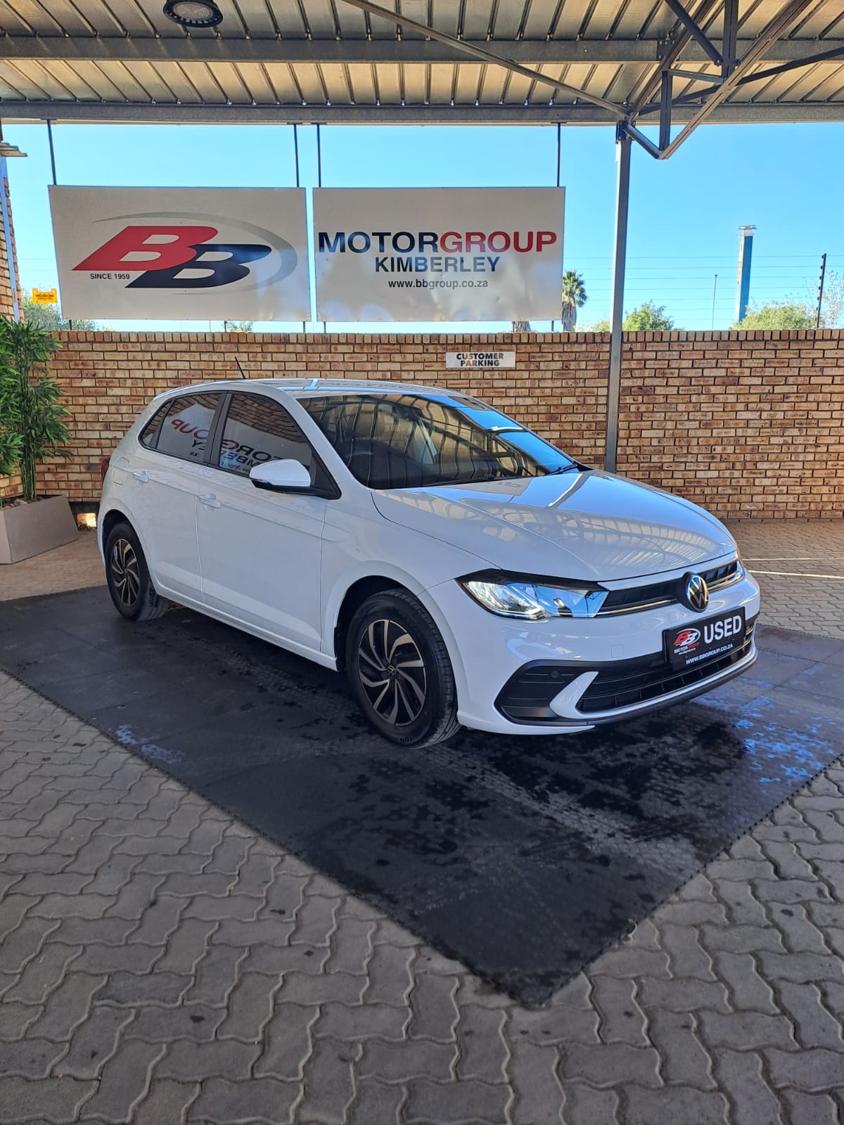 2023 Volkswagen VW Polo Hatch 1.0 TSI 70 kW Q2FyTGlzdGluZzo0NzgxNjA ...